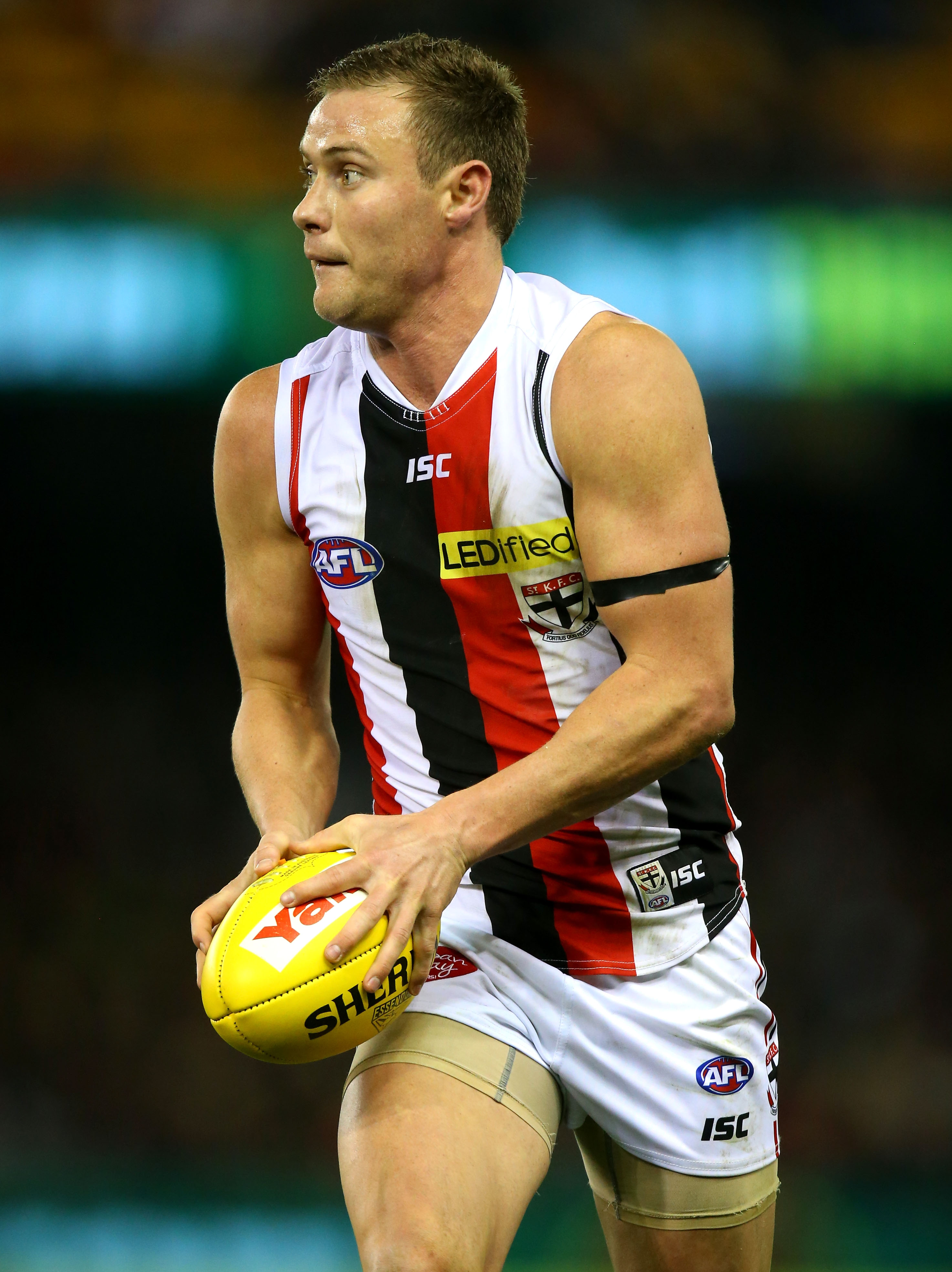 Key St Kilda midfielder Armitage signs three-year contract extension