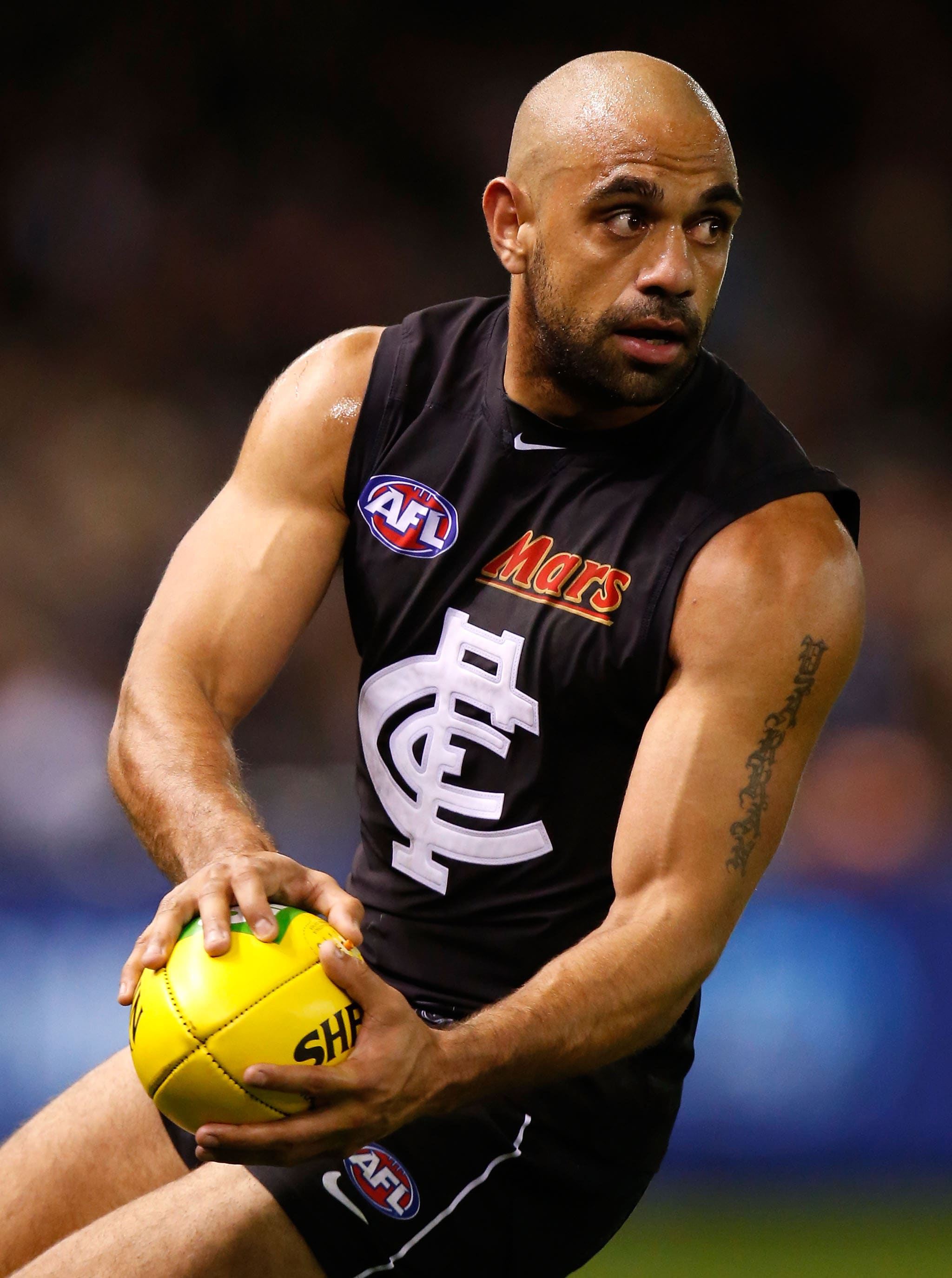 Blues drop Chris Yarran for not meeting club standards