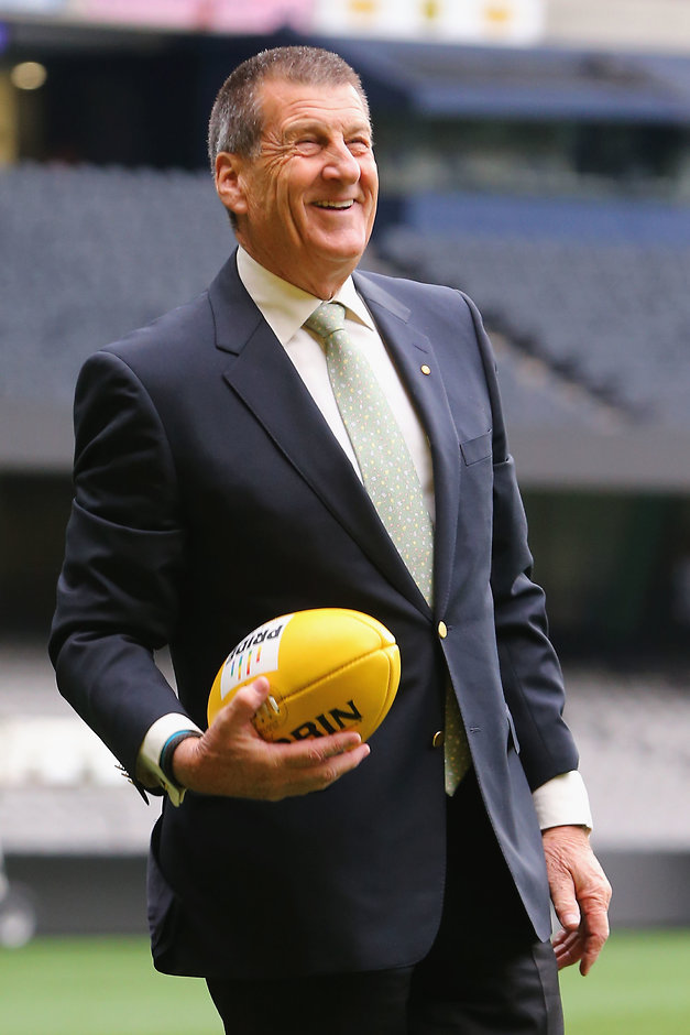 Kennett's bold plan: 20 flags by 2050