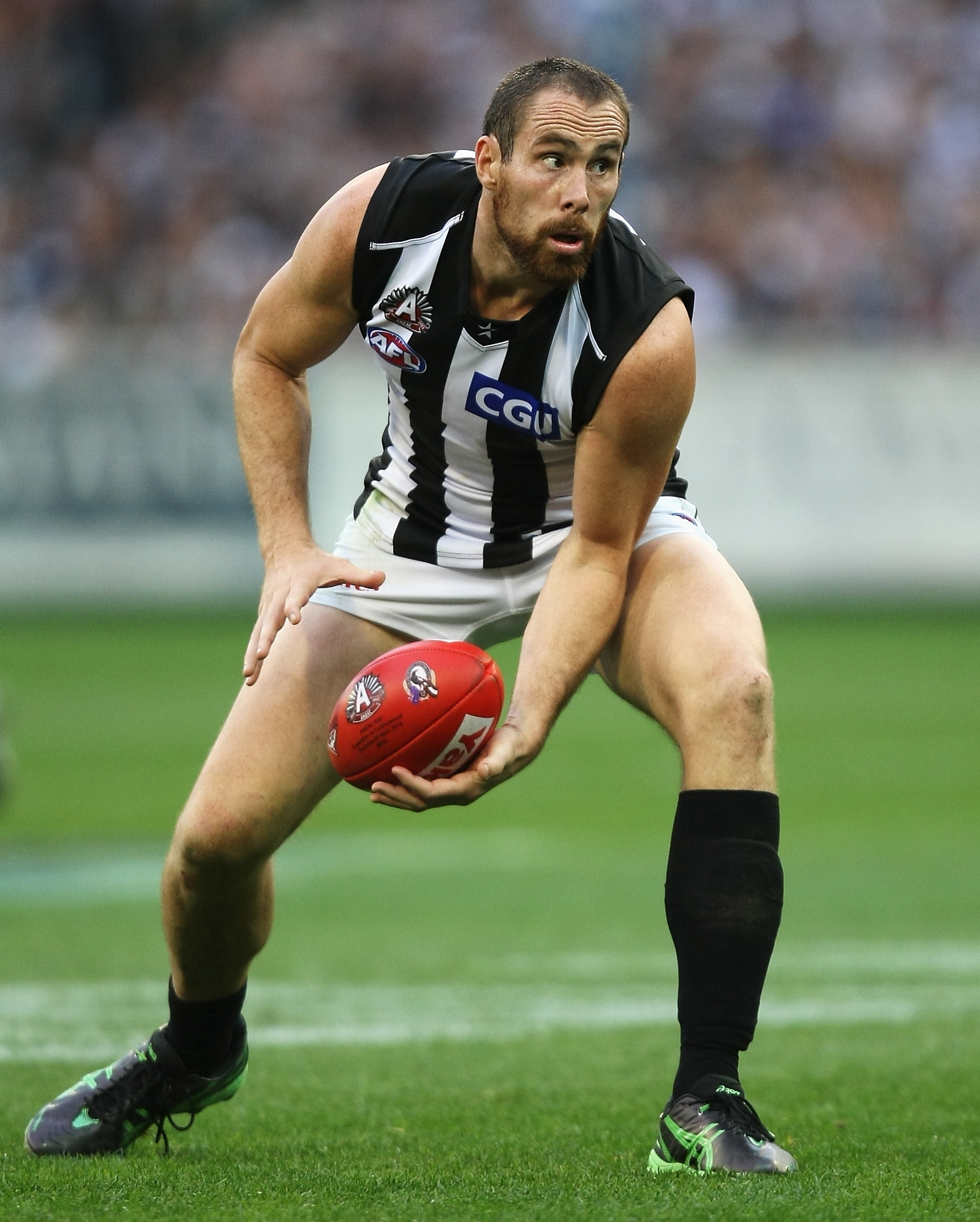 Rookie Hudson stays on with Magpies