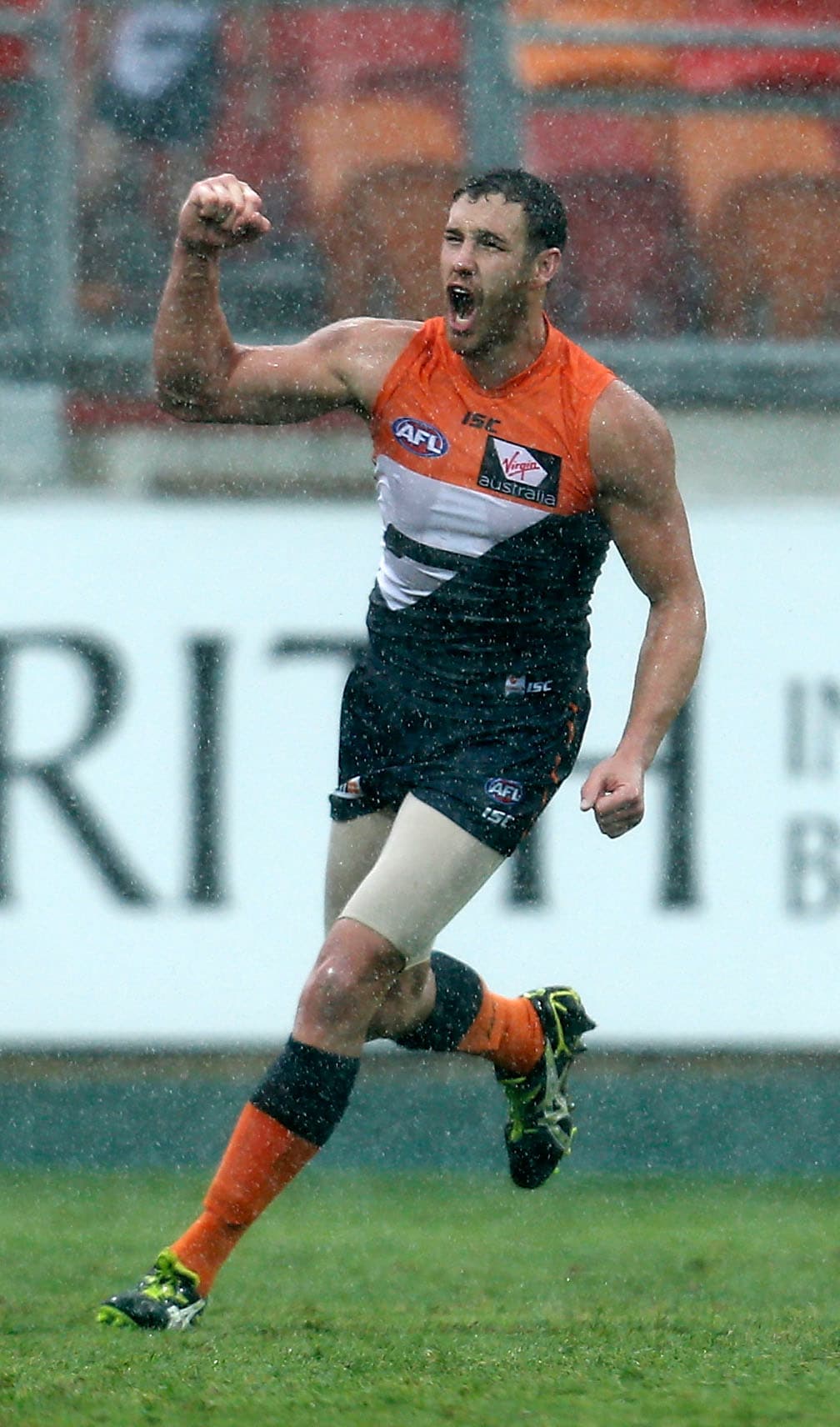 Giants recruit claims surprise best and fairest win