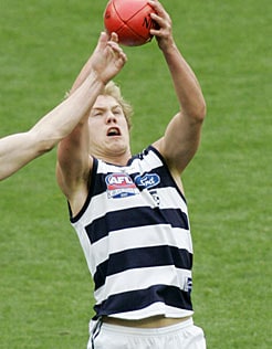 Nathan Ablett to stop playing football