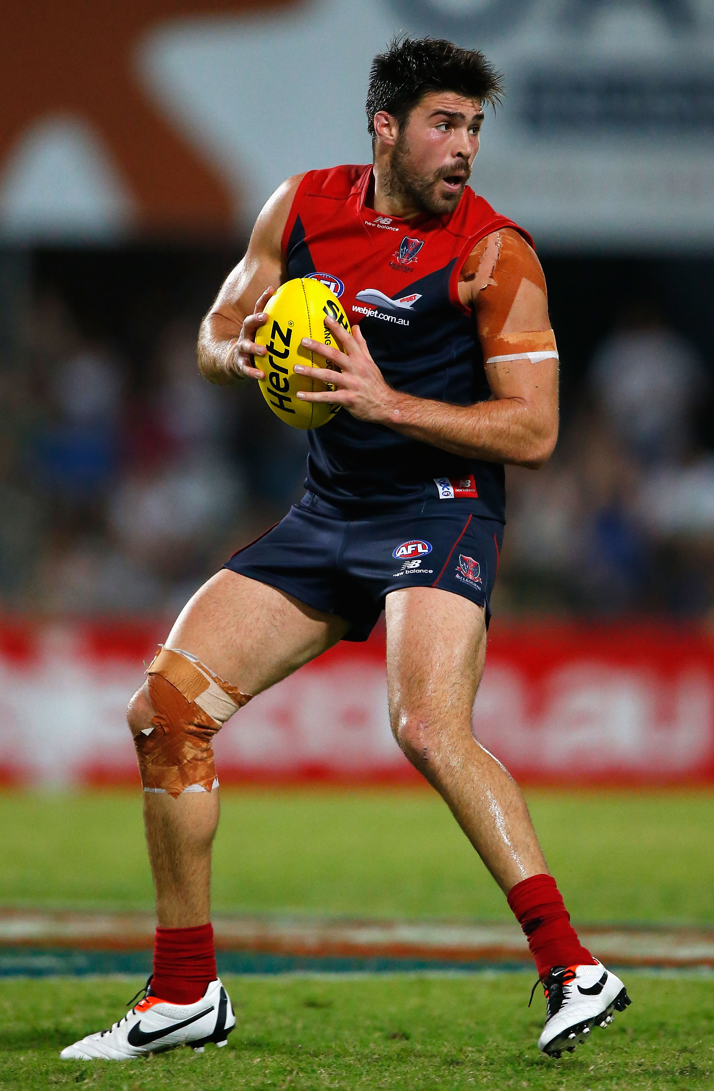 Knee surgery sidelines Demon Dawes for two months