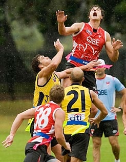 Q&A with the Swans - Mike Pyke