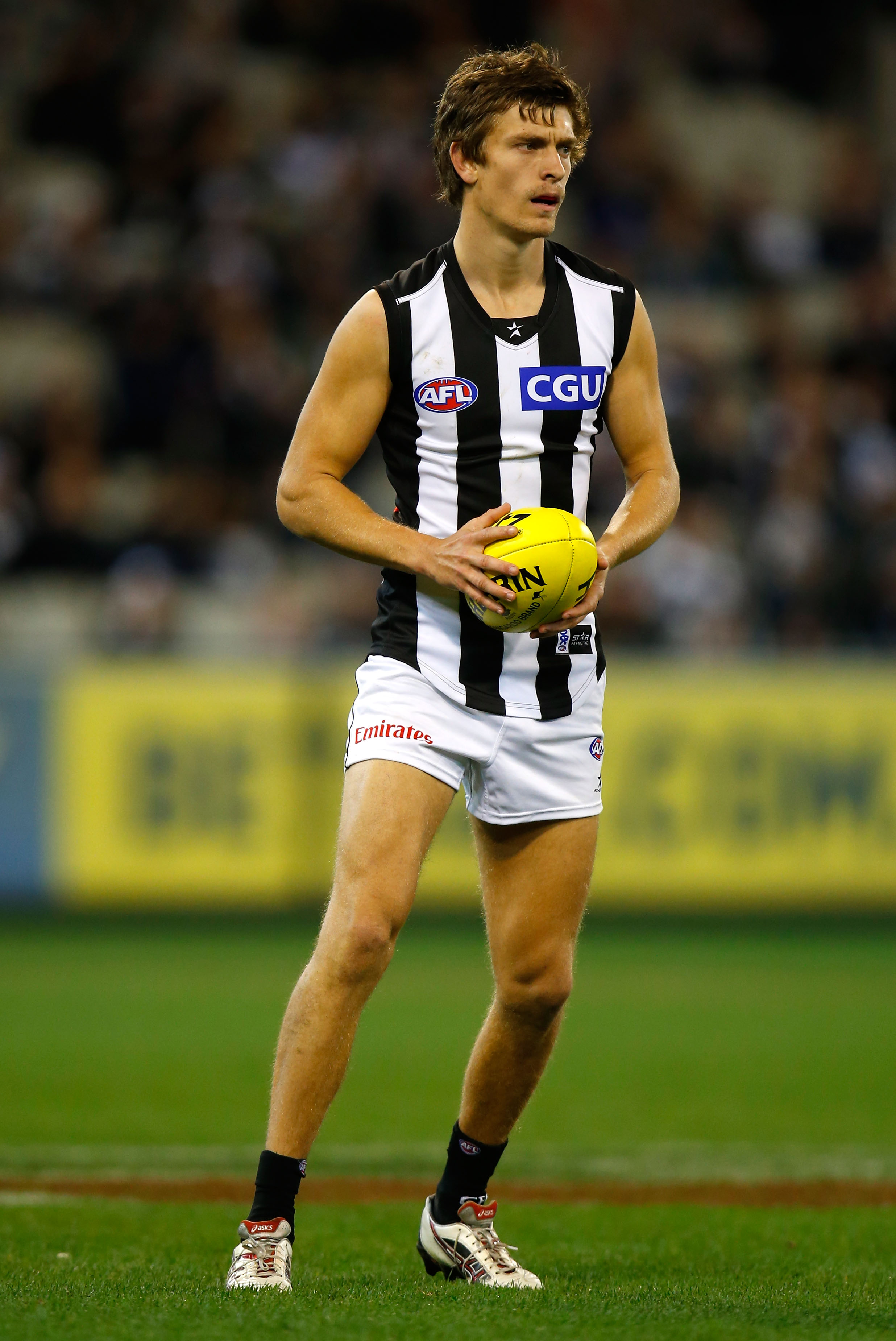 Young Magpie Adam Oxley ruled out for six weeks