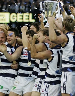 Geelong unfurls flag