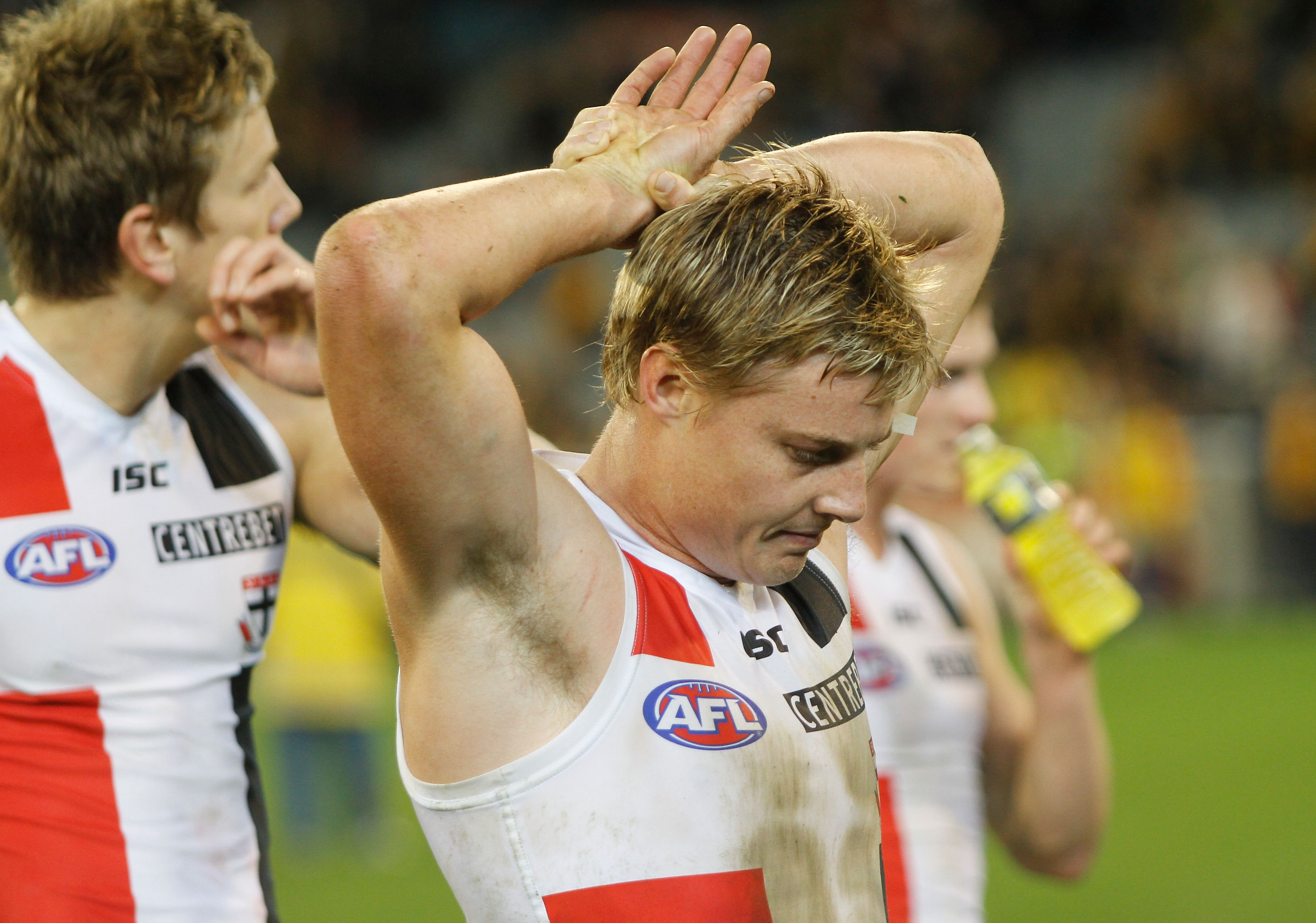 Saint players phone angry fans to apologise for Mad Monday fiasco