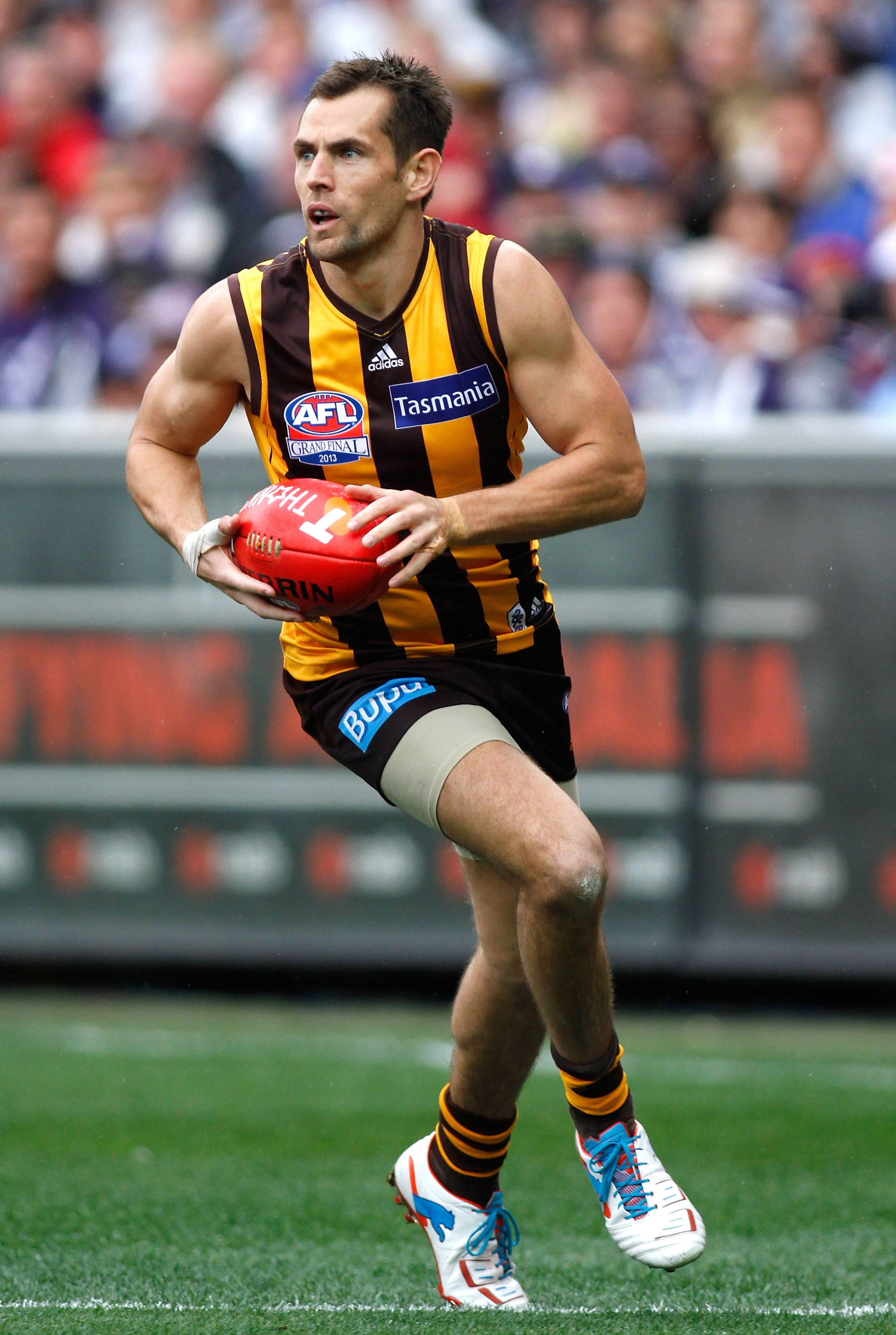 Contract trigger: Hodge to stay a Hawk until 2015