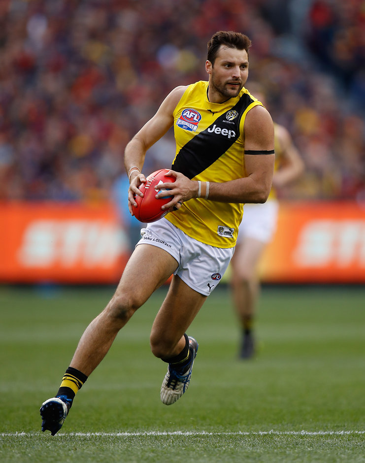 AFLX: Silver balls, 'Zooper' goals, Hong Kong?