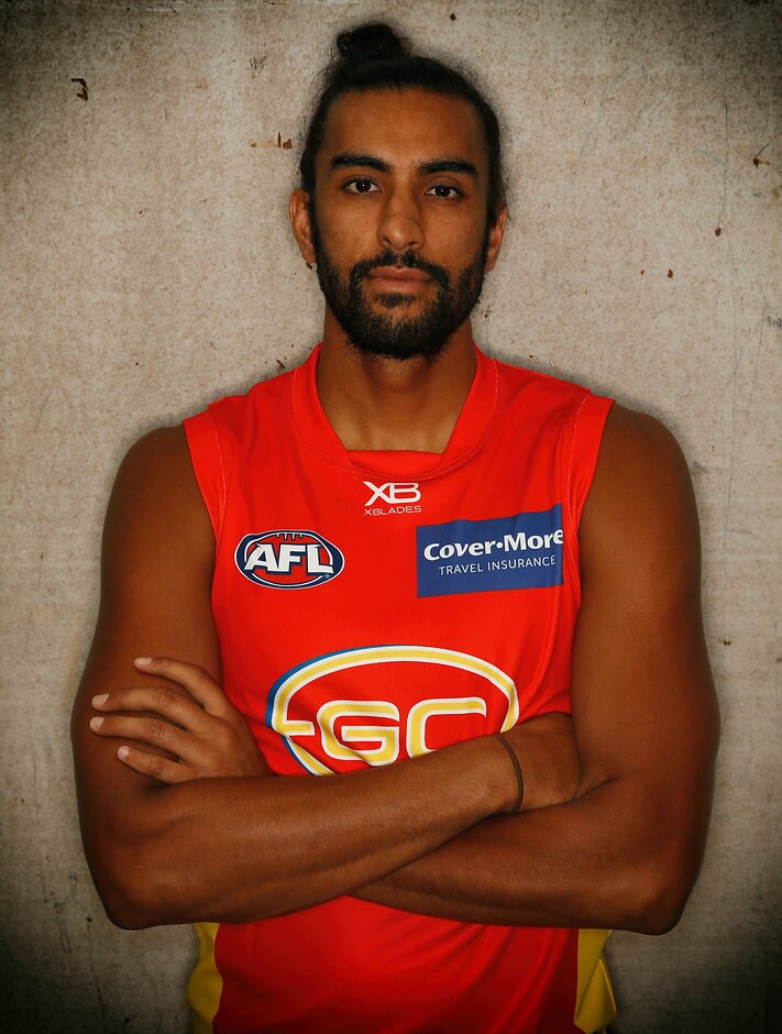 Suns take heat off ruckman with new deal