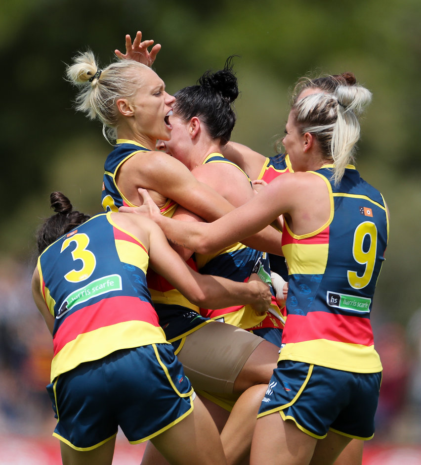Match report: AFLW Crows' second-half surge topples Blues