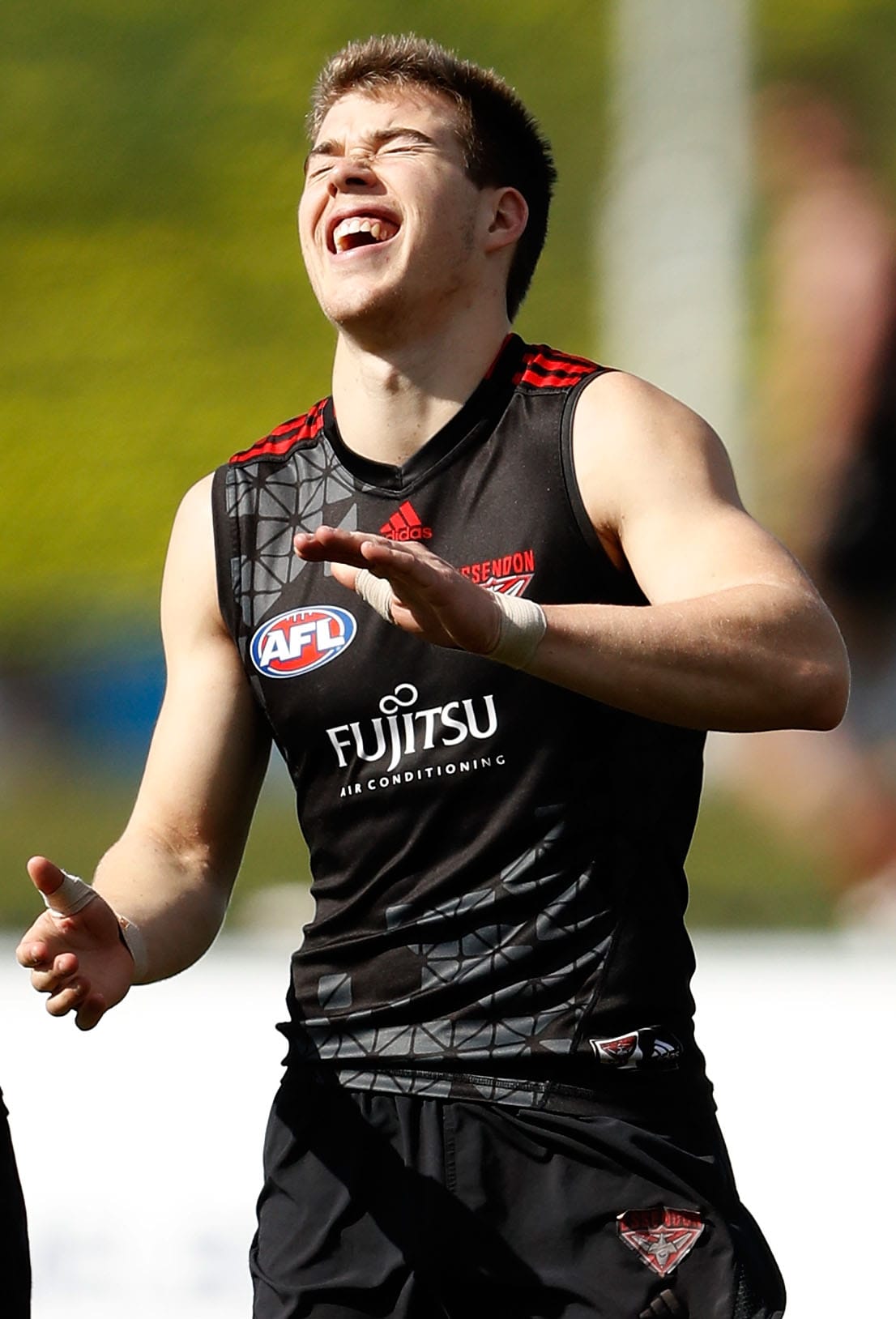 Zach Merrett a Bomber for five more years