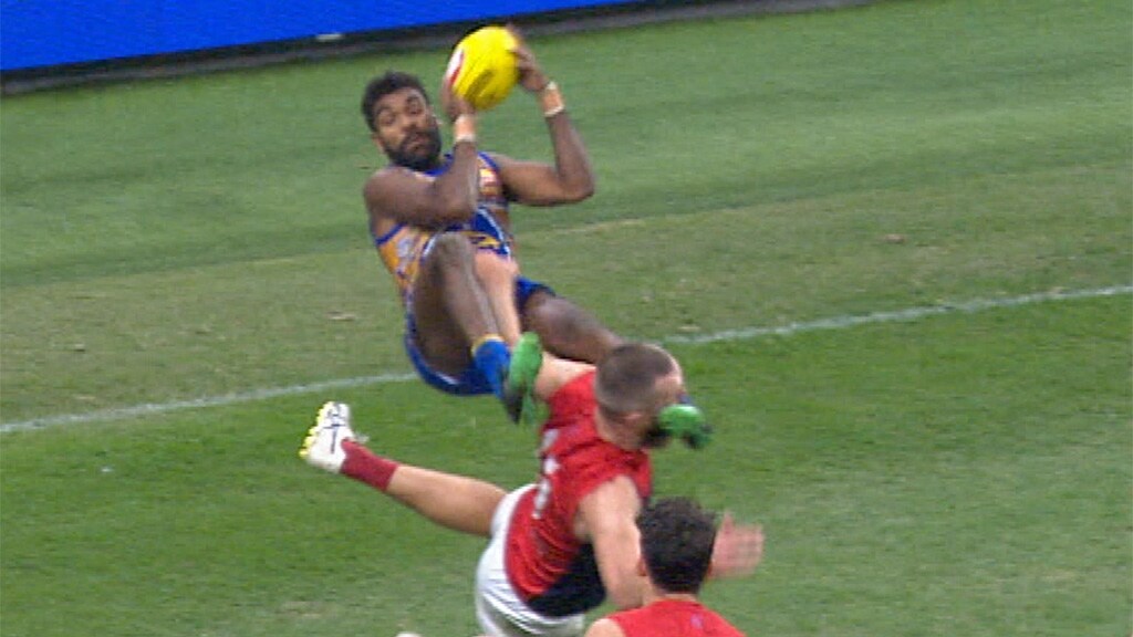 Mark and Goal of the Week: R9