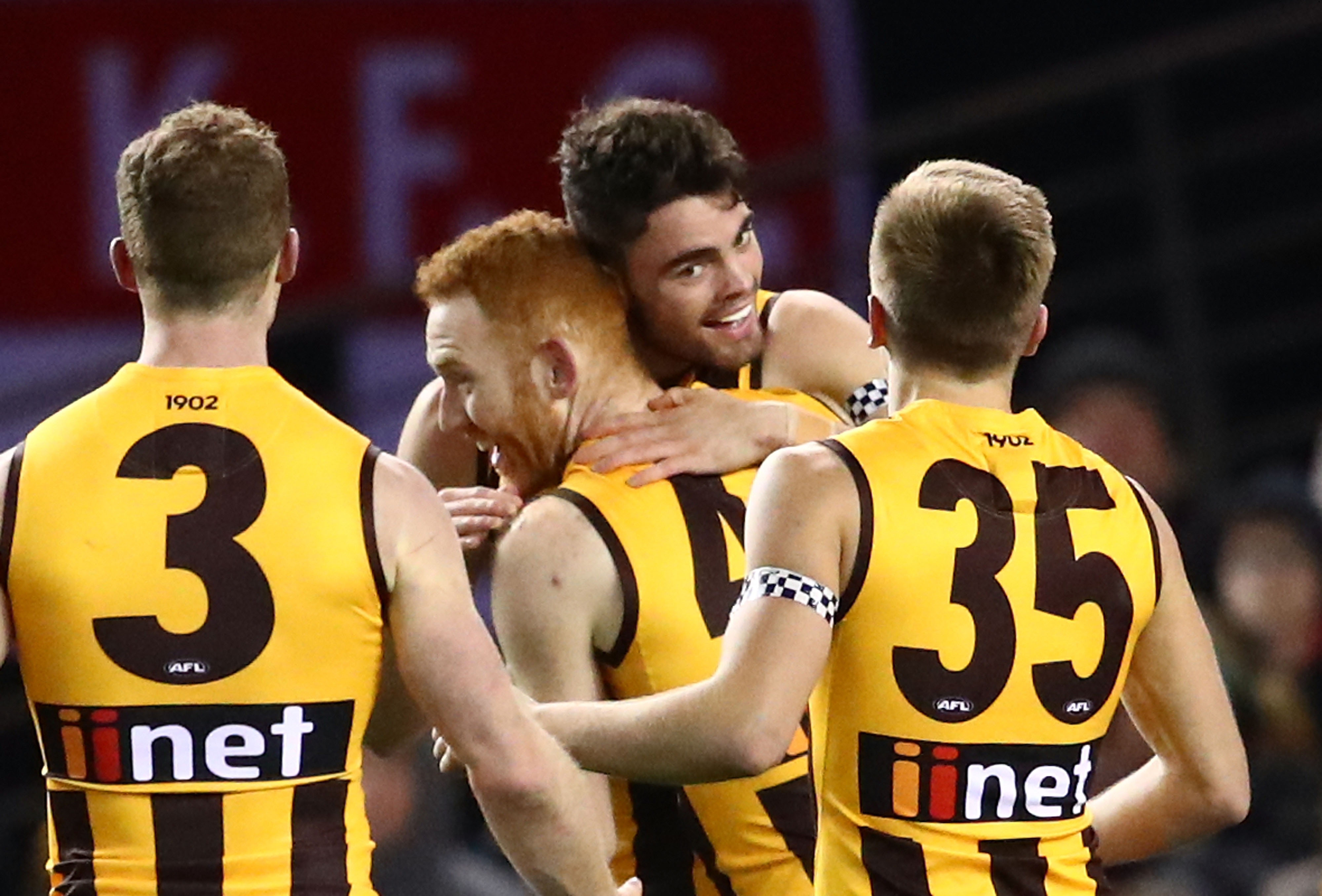 Hawks poised to swoop on Irish rugby prodigy