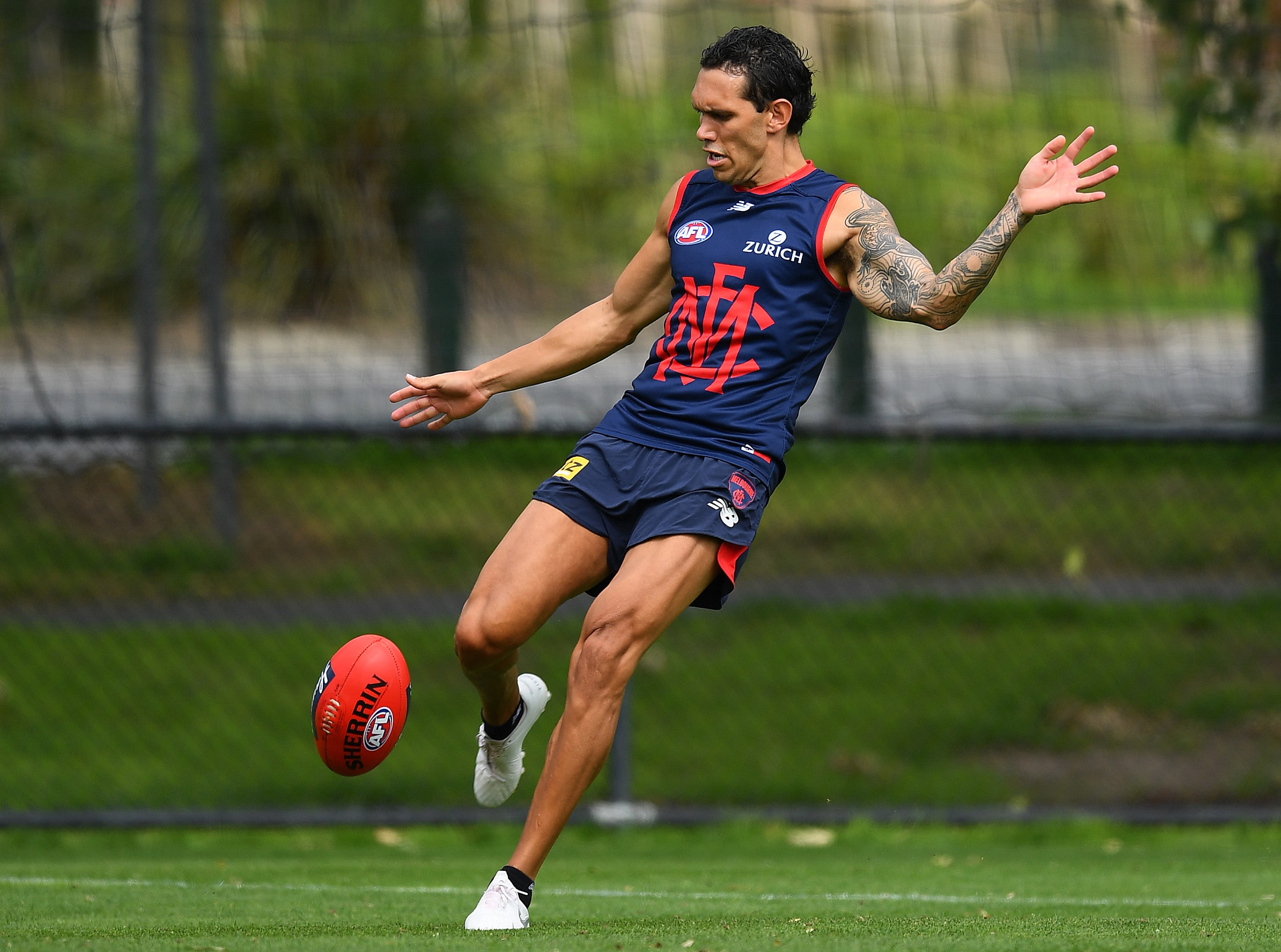 'We're pretty excited about him': Bennell shines in brutal session