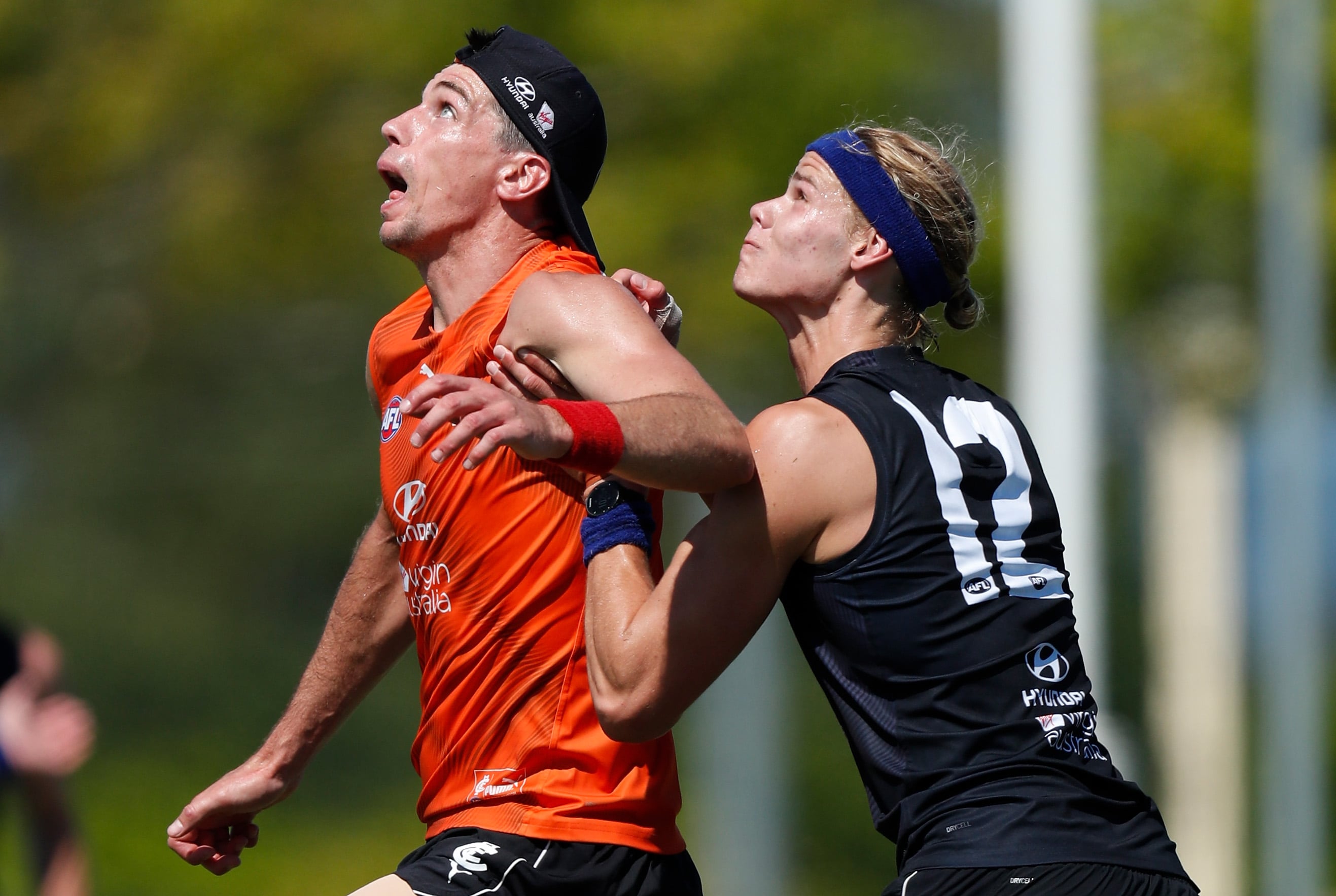 'A perfect fit': Fan favourite remains in navy blue as ruck coach