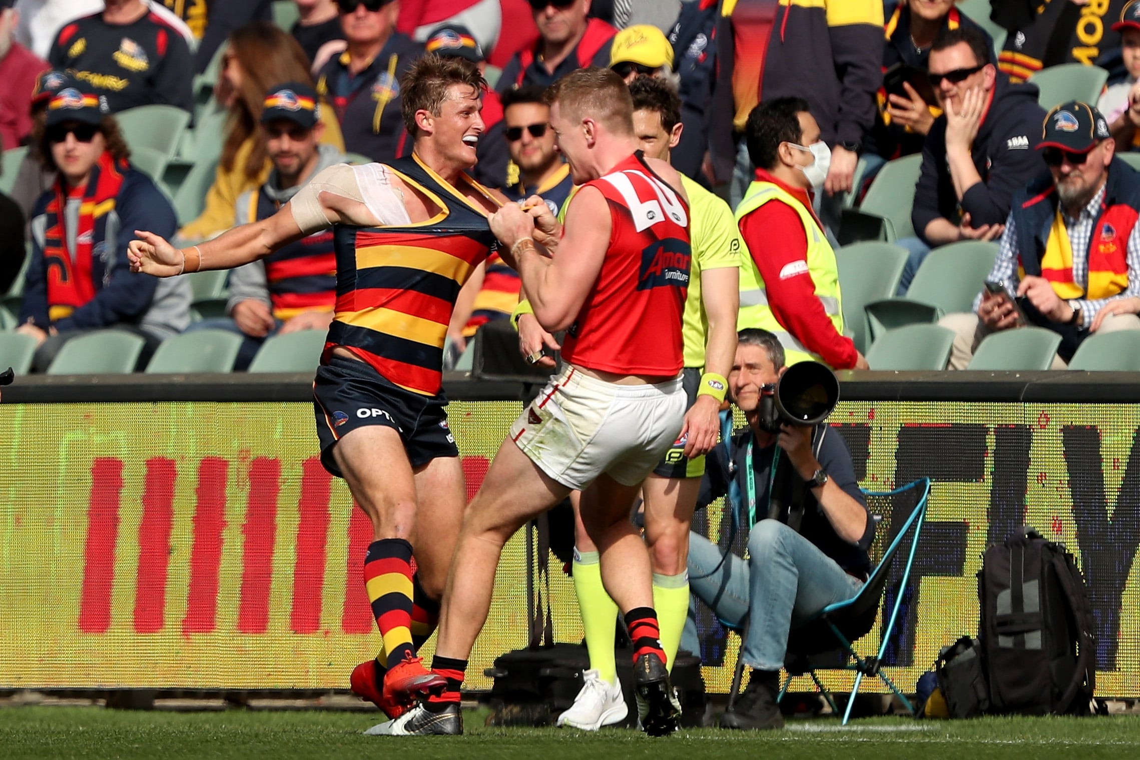 Crows sweat on scans, bizarre double report after head clash