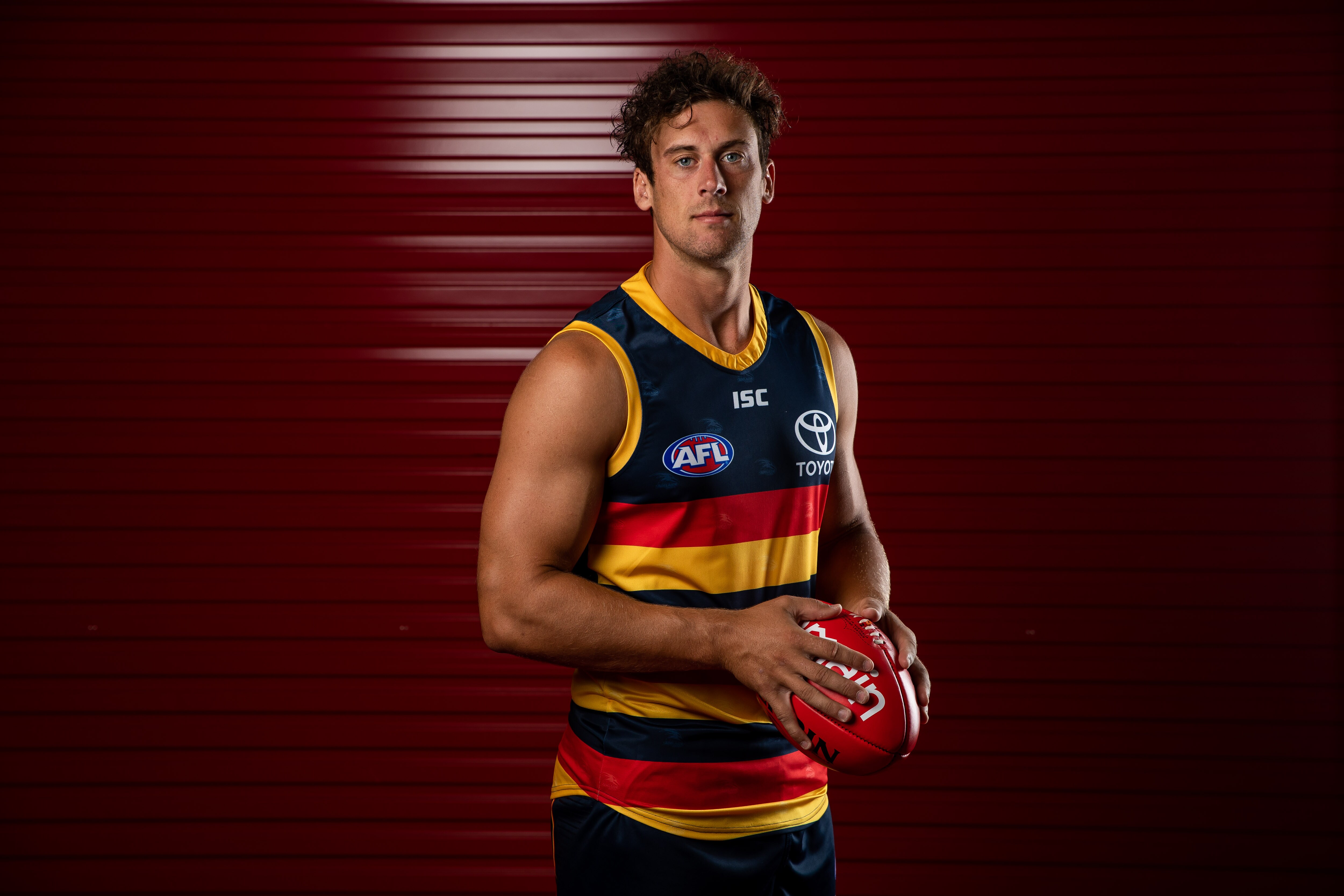 Another Crow to go: Free agent to join big Vic club