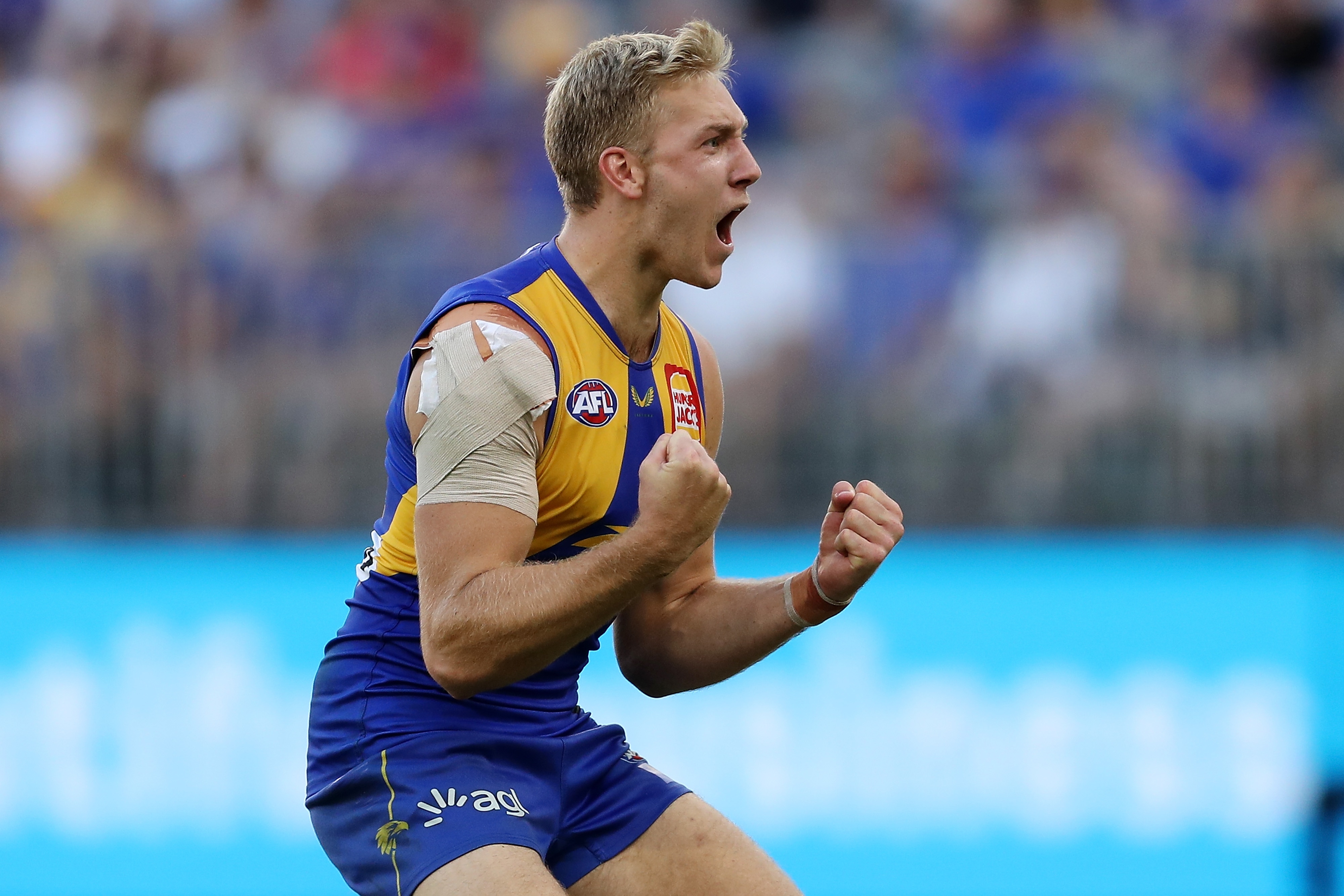 Allen to swing forward despite Eagles' backline injuries