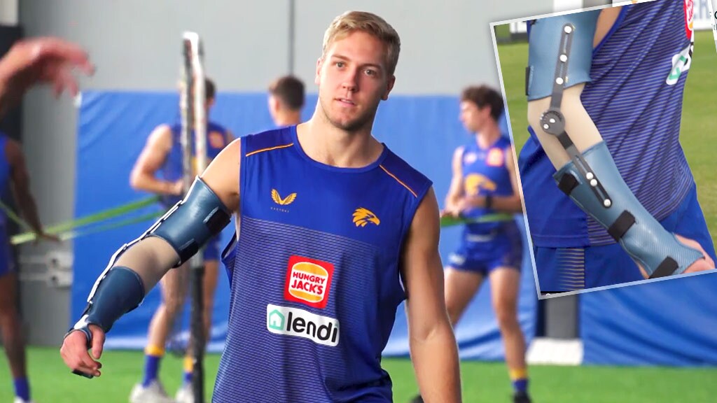 Allen trains in serious brace, veteran's return to create selection squeeze