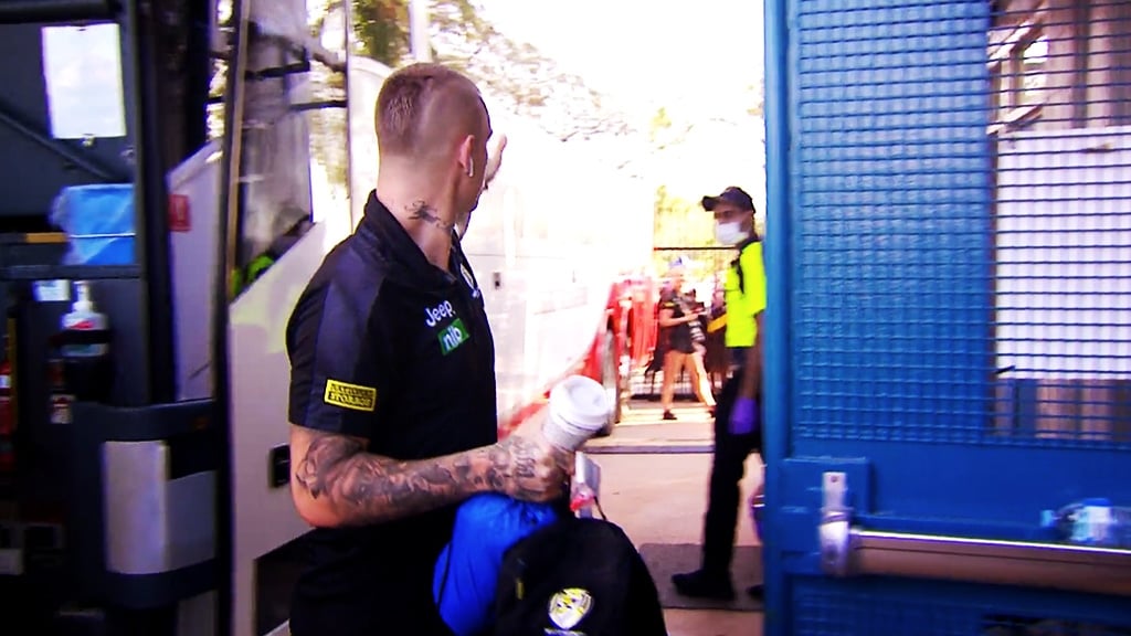 Fans were 'mobbing' our bus: How the Dreamtime game electrified Darwin