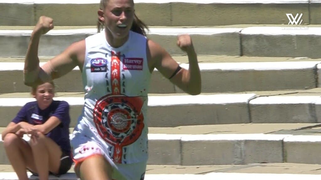 Get excited: Watch the best highlights of new Eagle Aimee Schmidt