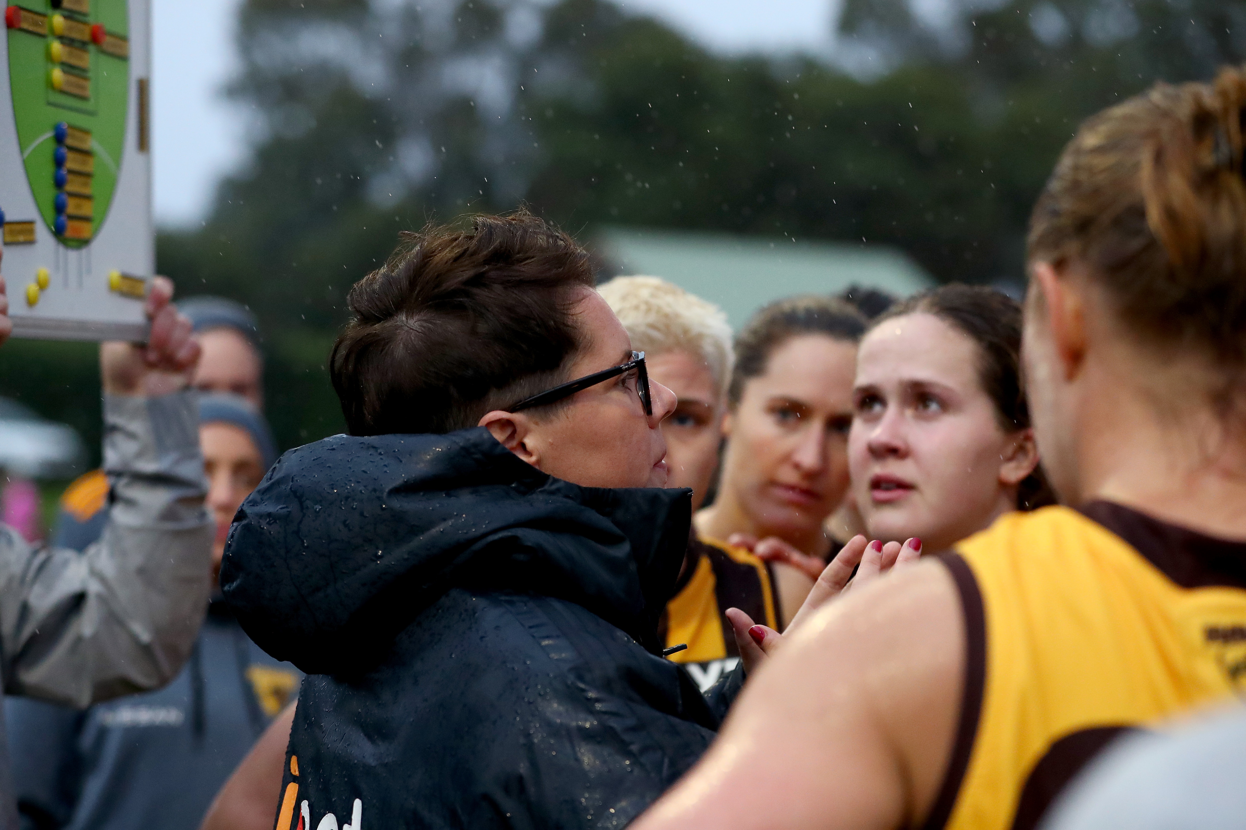 Statement: VFL, VFLW footy Returns to Victoria From June 18