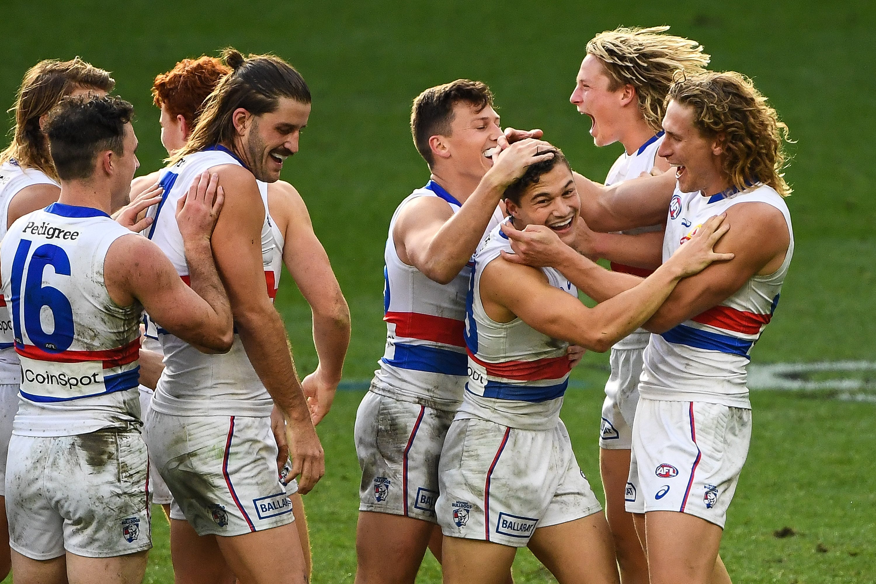 Guns of the west: Hot Dogs dominate Eagles in Perth