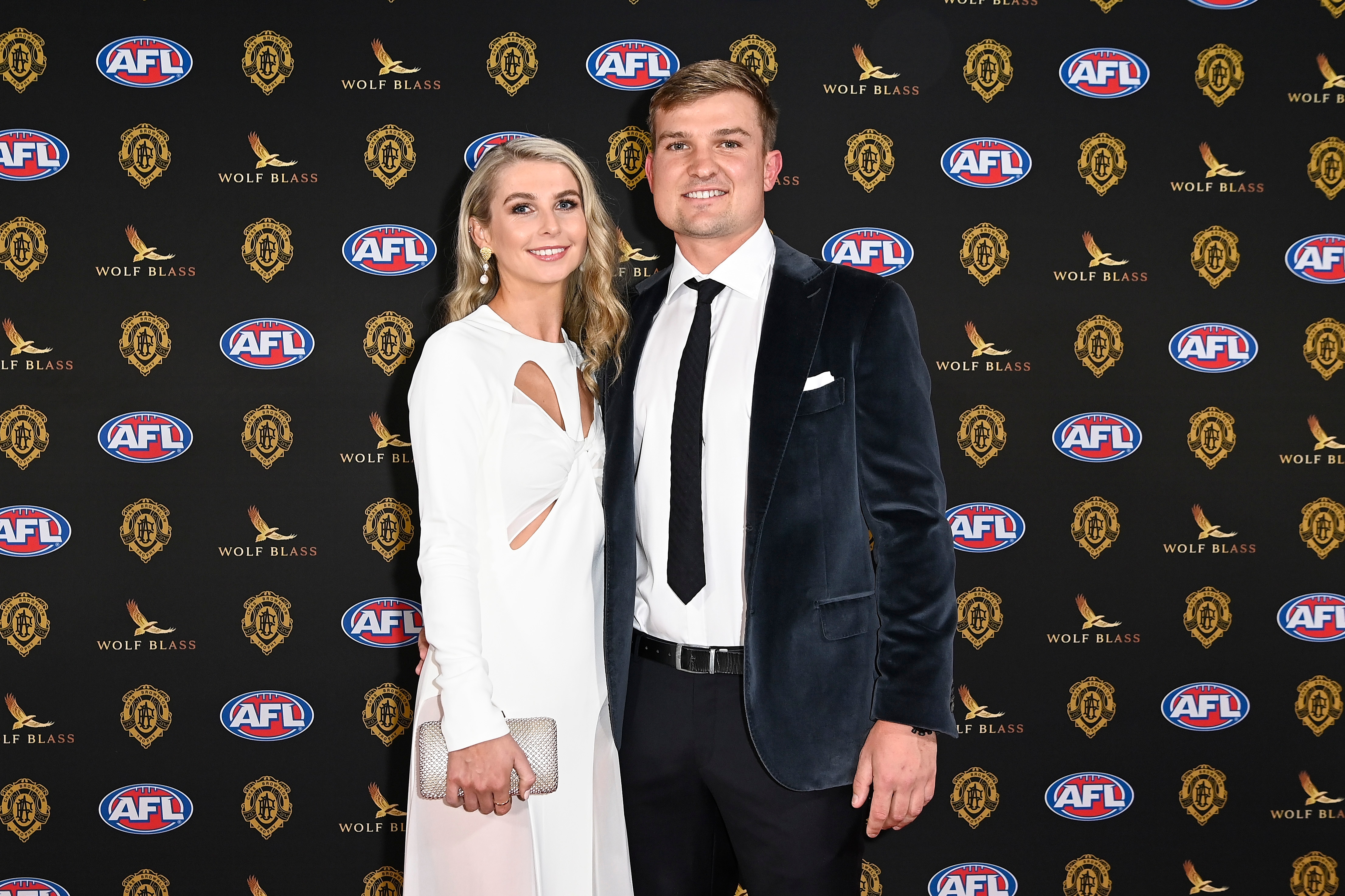 Brownlow Medal LIVE: Thrilling finish on the cards