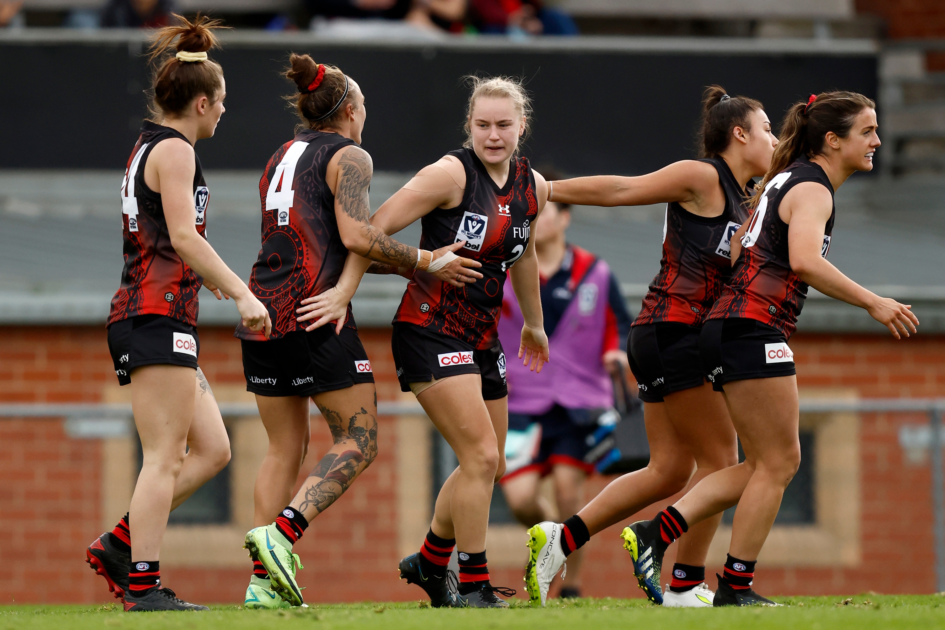 VFLW Rd14: Bombers secure undefeated home-and-away season