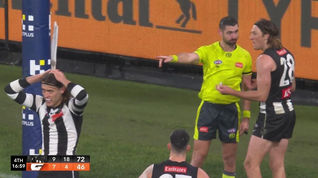 Controversial deliberate call gives Giants hope