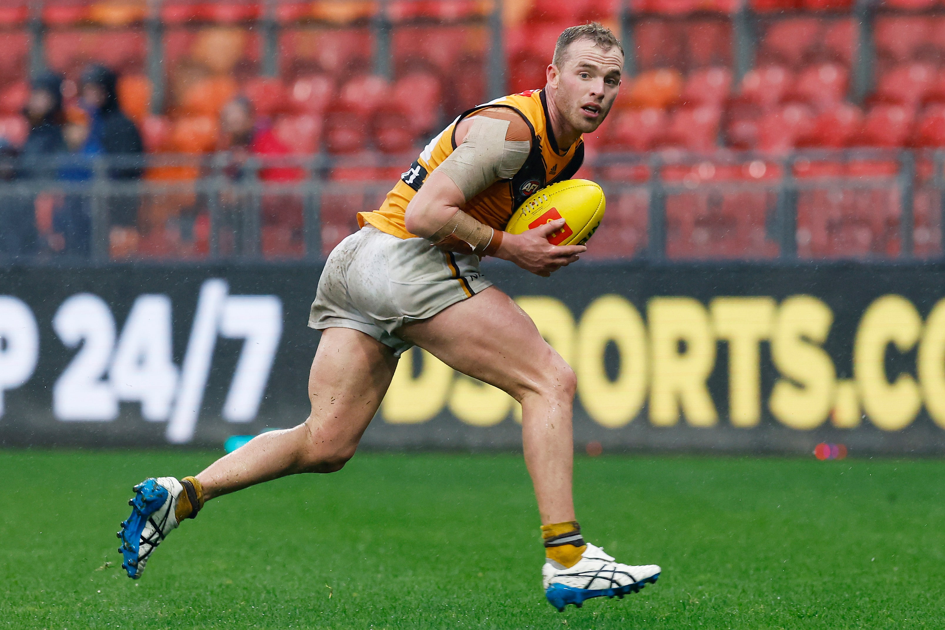 'I love it here': Gun midfielder committed to Hawks despite trade talk