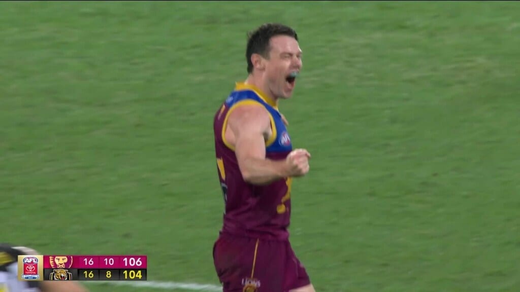 Neale the real deal in stunning ball-winning display