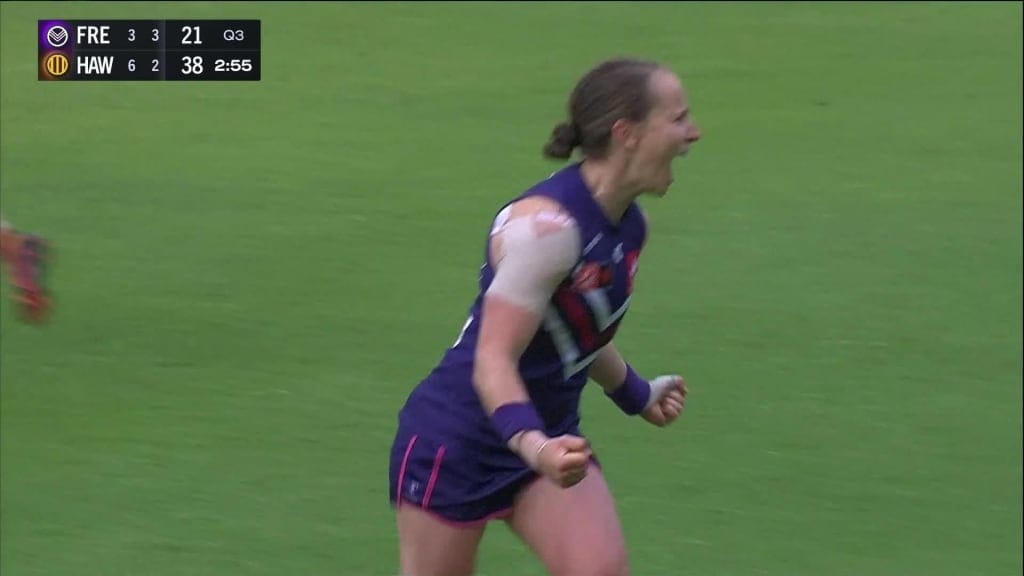 Kara owns her moment and celebrates in style