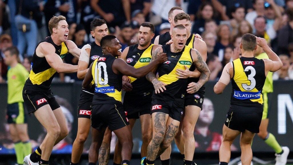 Dusty welcomes new season with typical stunner