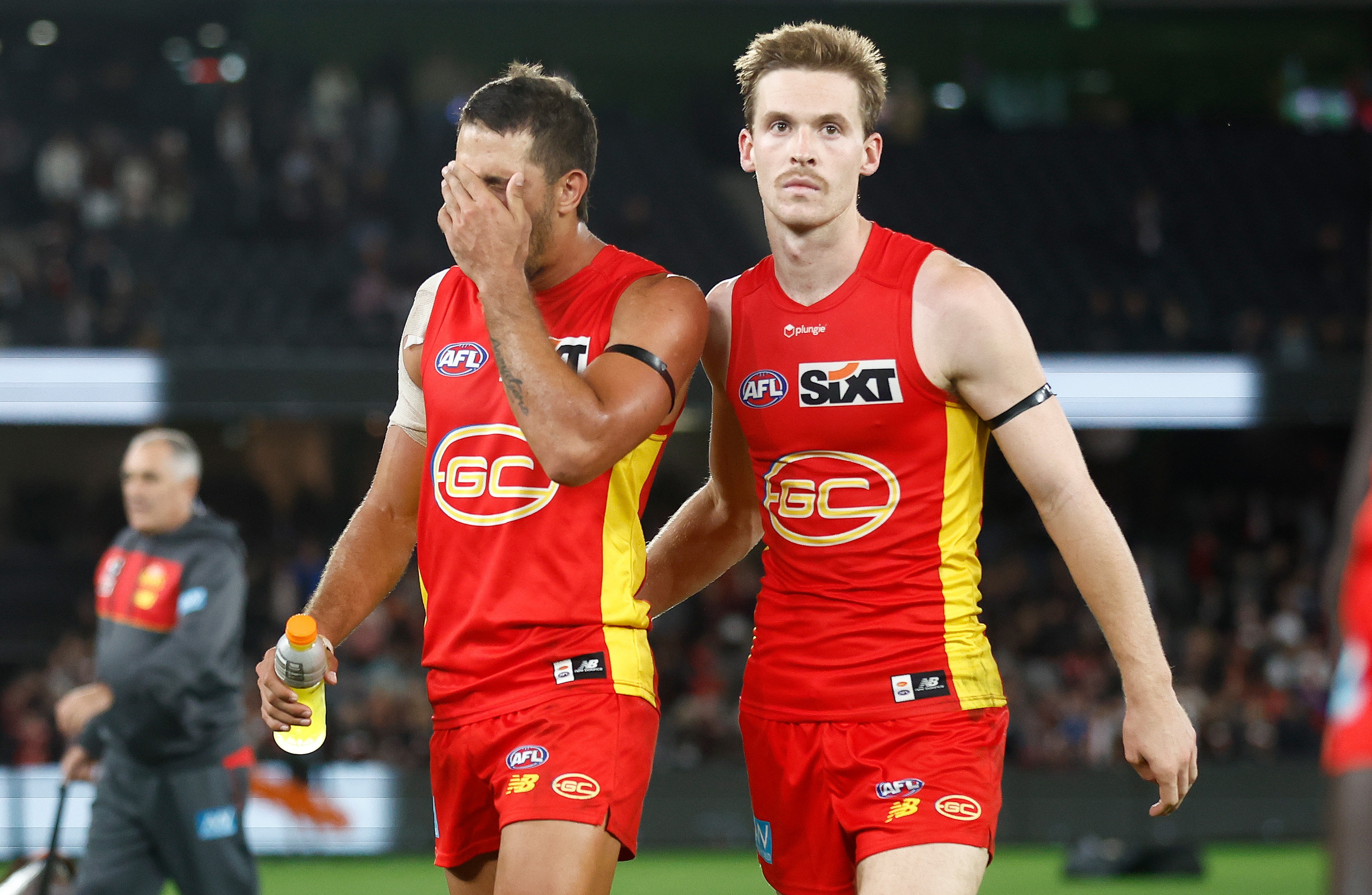 'Wounded' Suns to lean into pressure, luckless Saints mid injured again