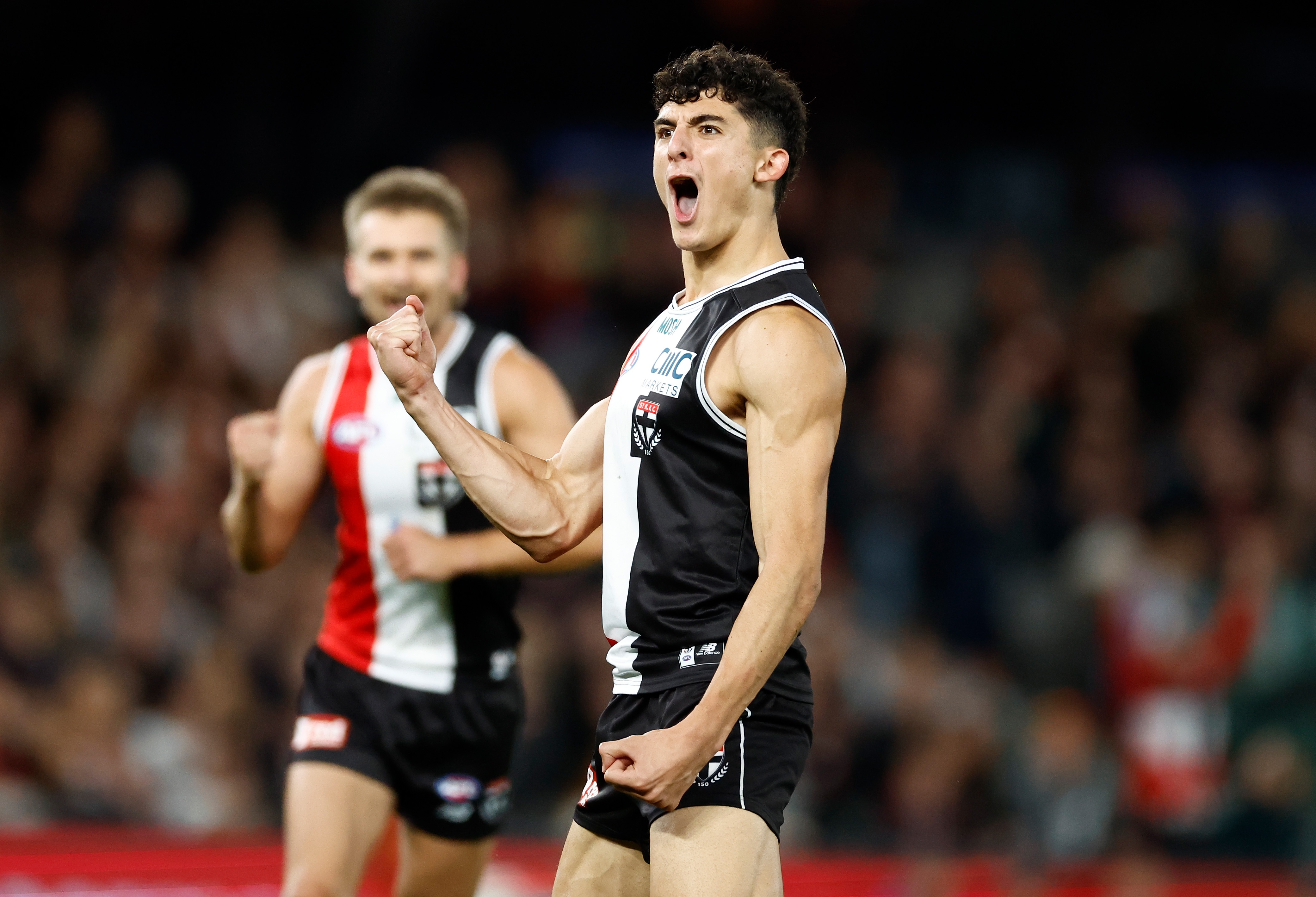 Top of the world: Saints dominate Suns to go 4-0