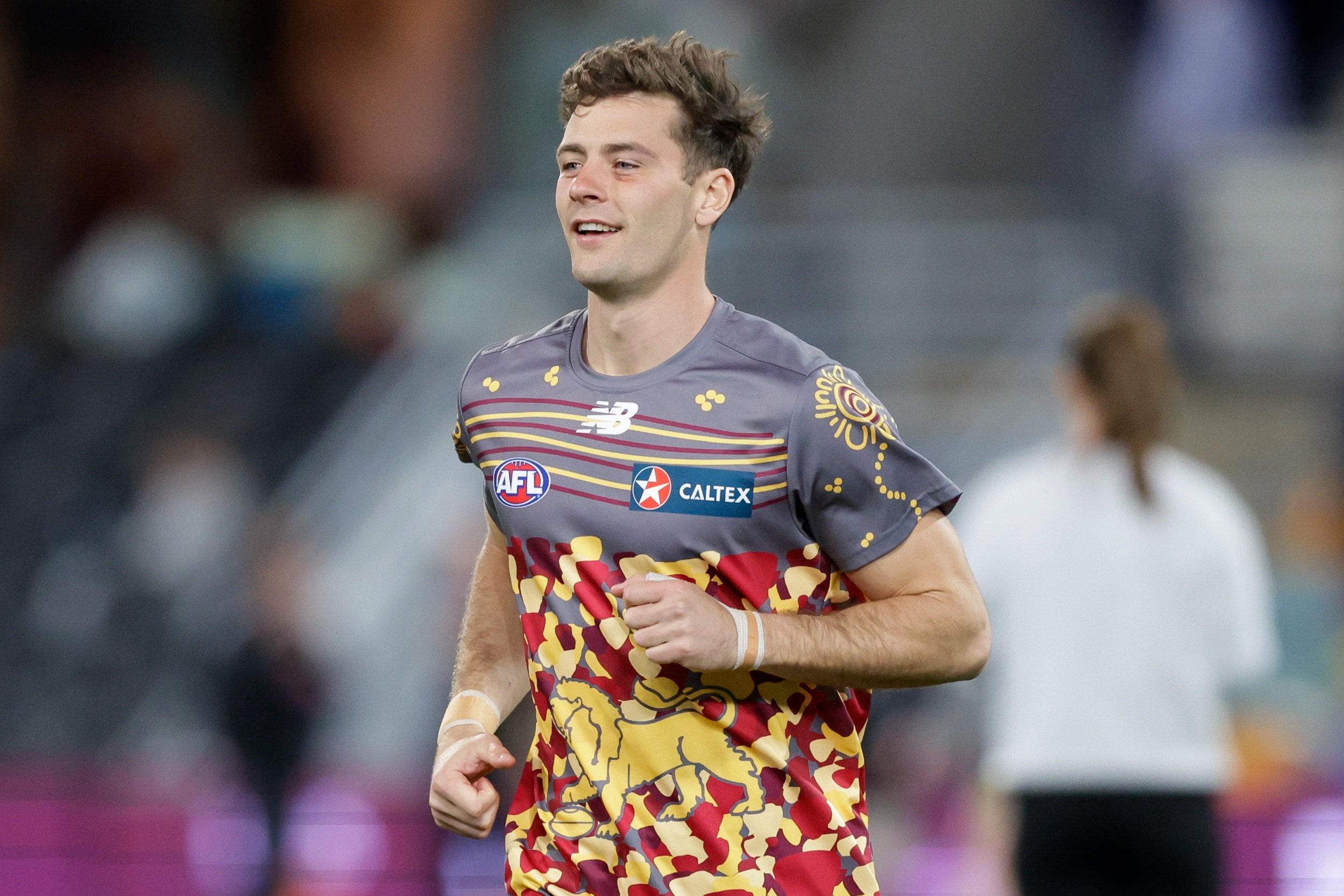 LISTEN: Dunkley dilemma, trade options, captains, more