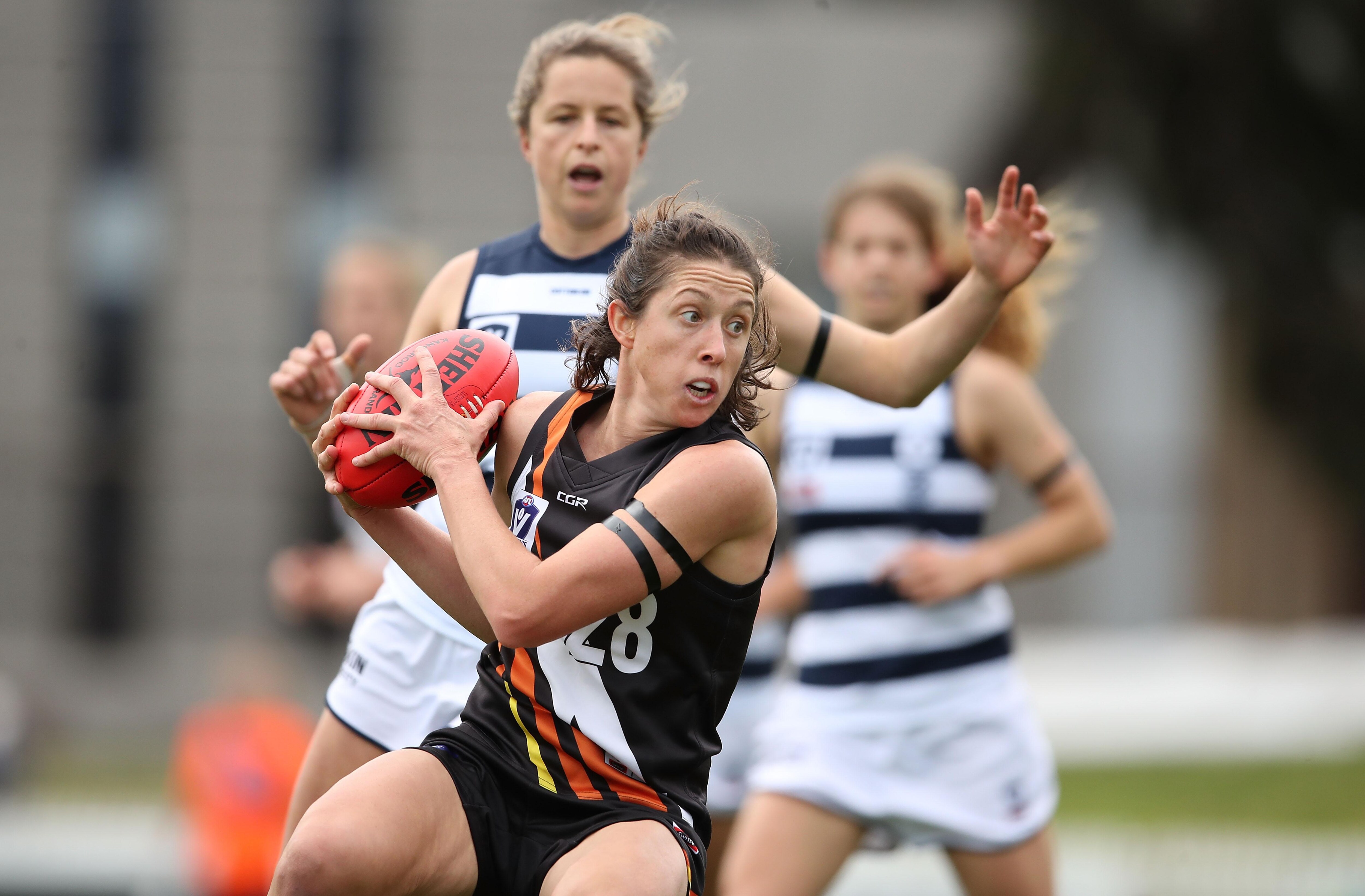 New Crow shakes mental demons with help