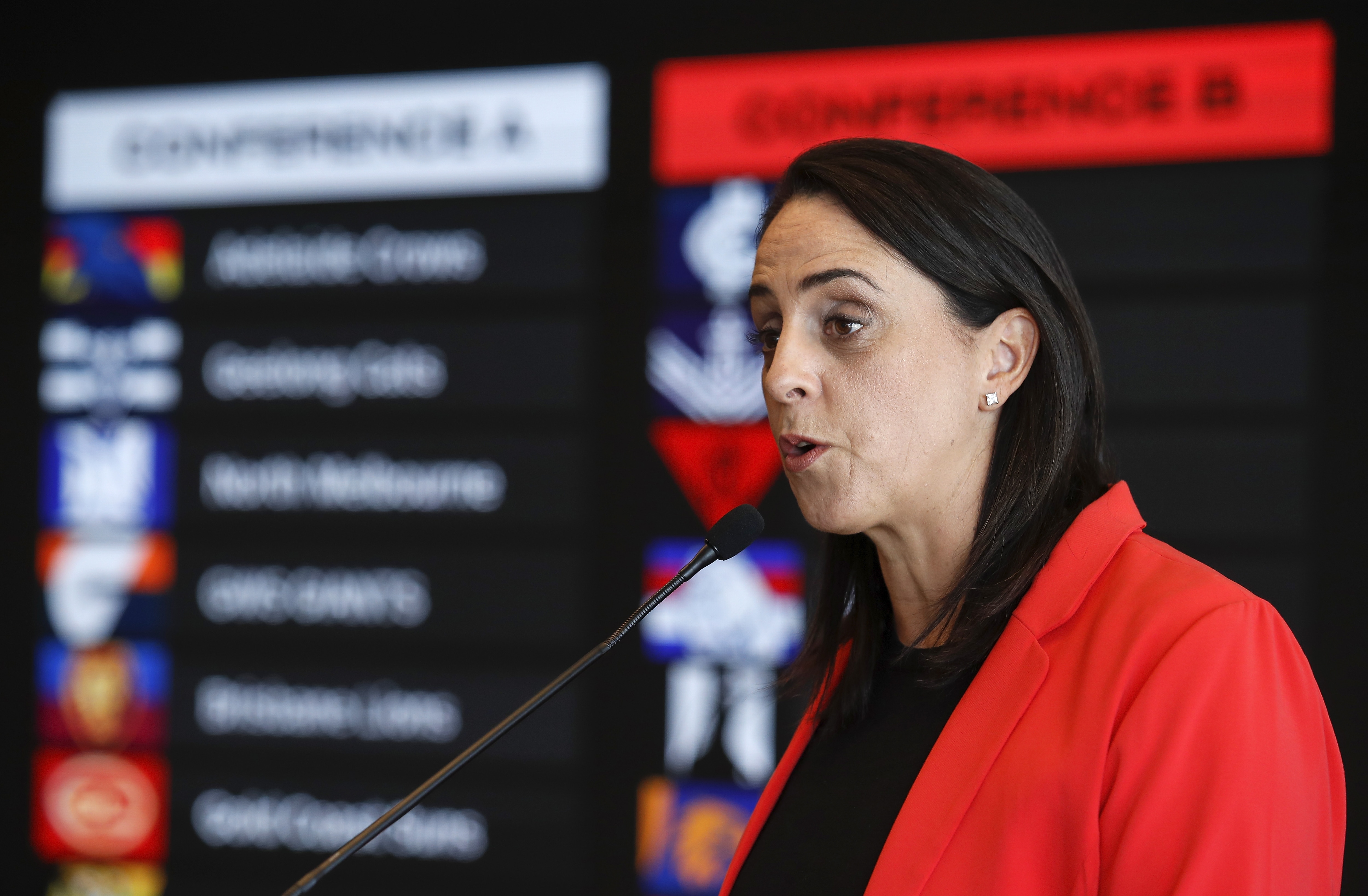 AFLW players want new finals structure if season can go on