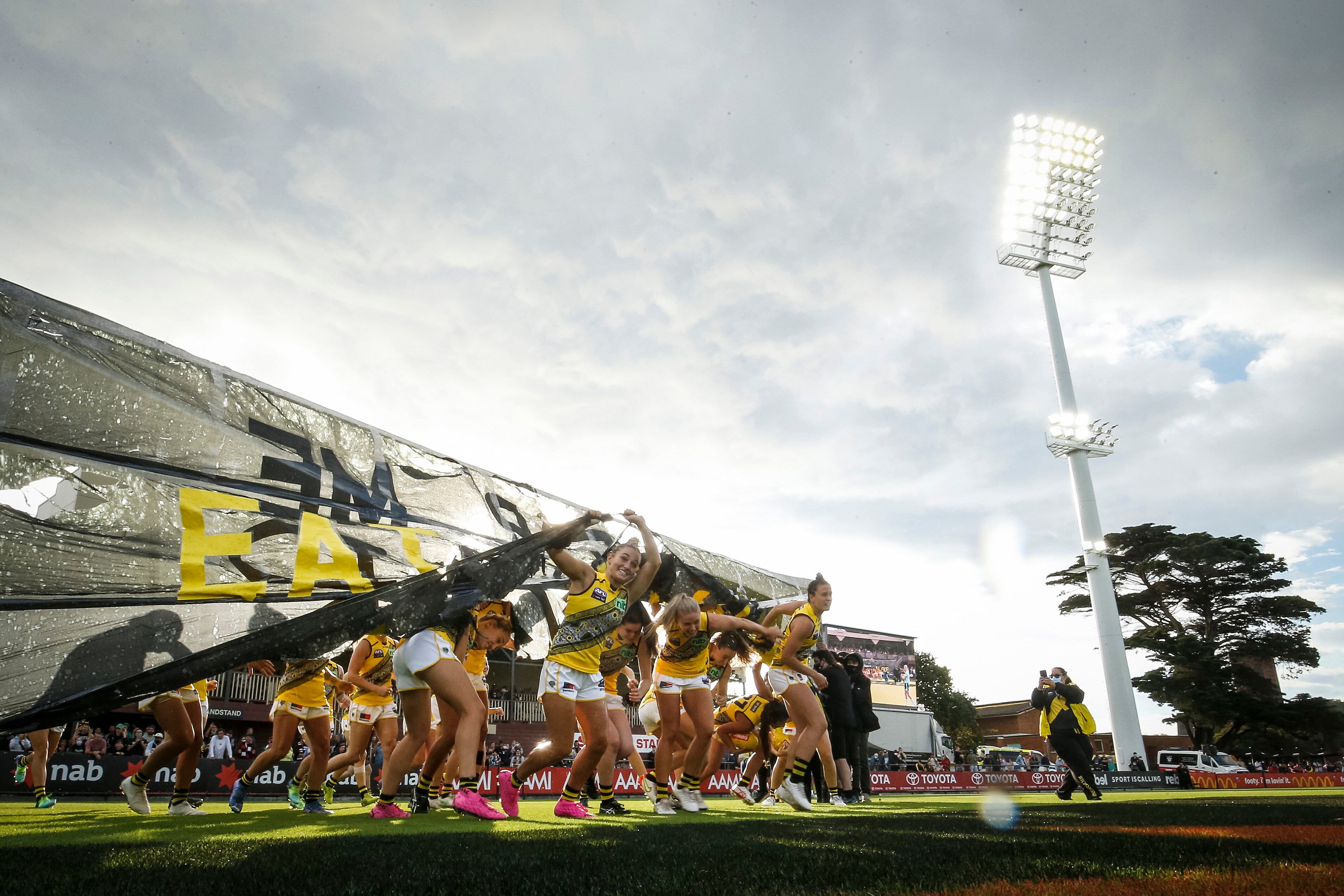 On the move? Earlier season start on AFLW's agenda