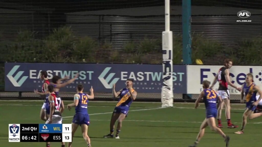 VFL Showreel, R18: Mitch Cox highlights