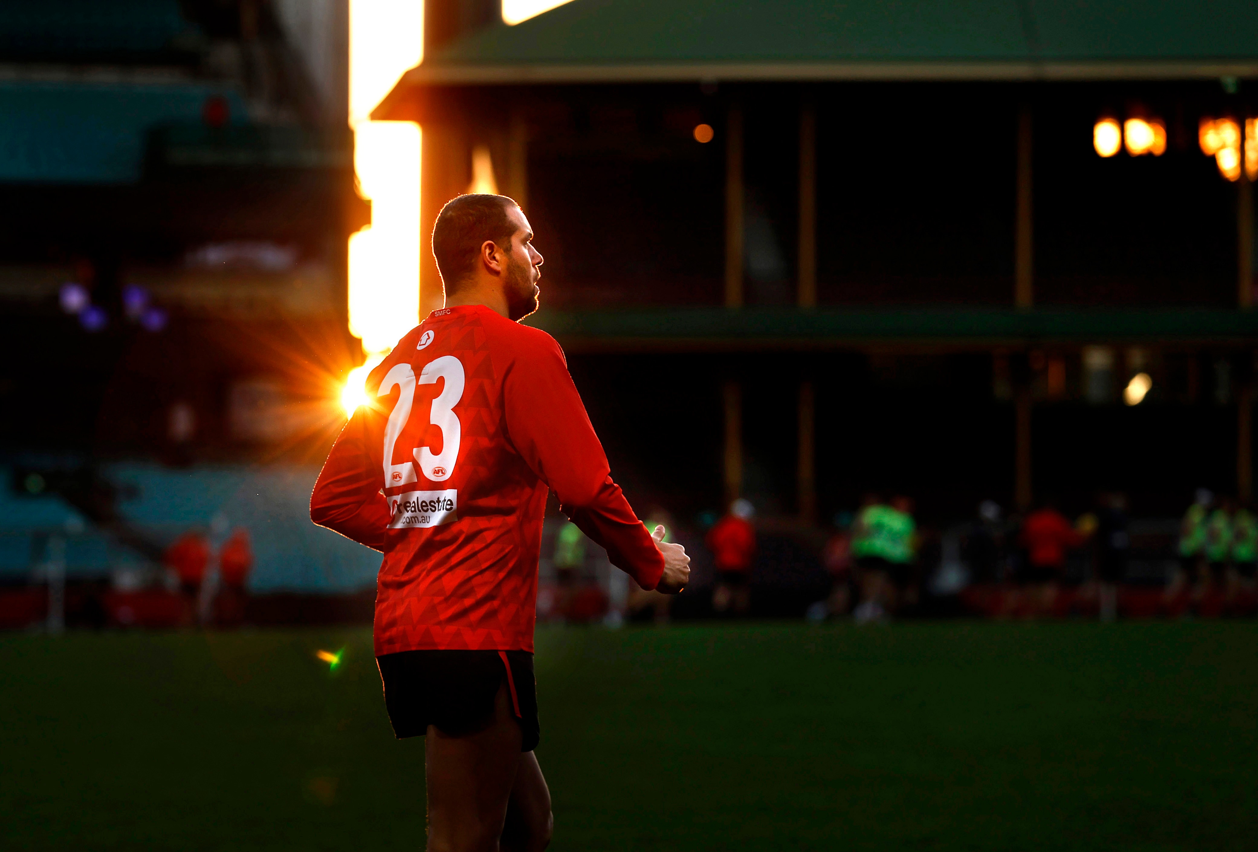 In-form Swans superstar poses hurdle for Bombers in high-stakes clash