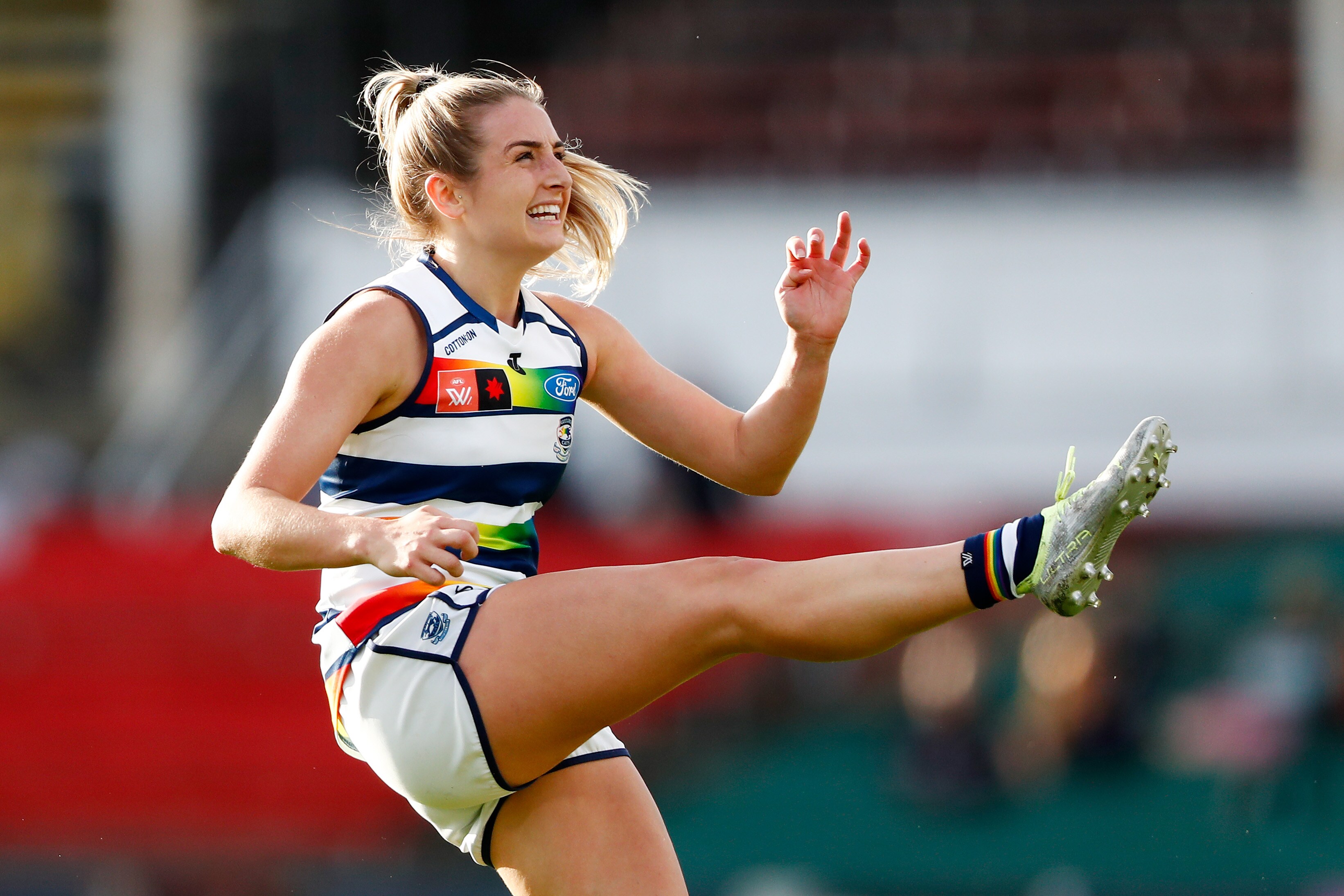 AFLW Fantasy 101: Scoring, picking a team, leagues, captains, more