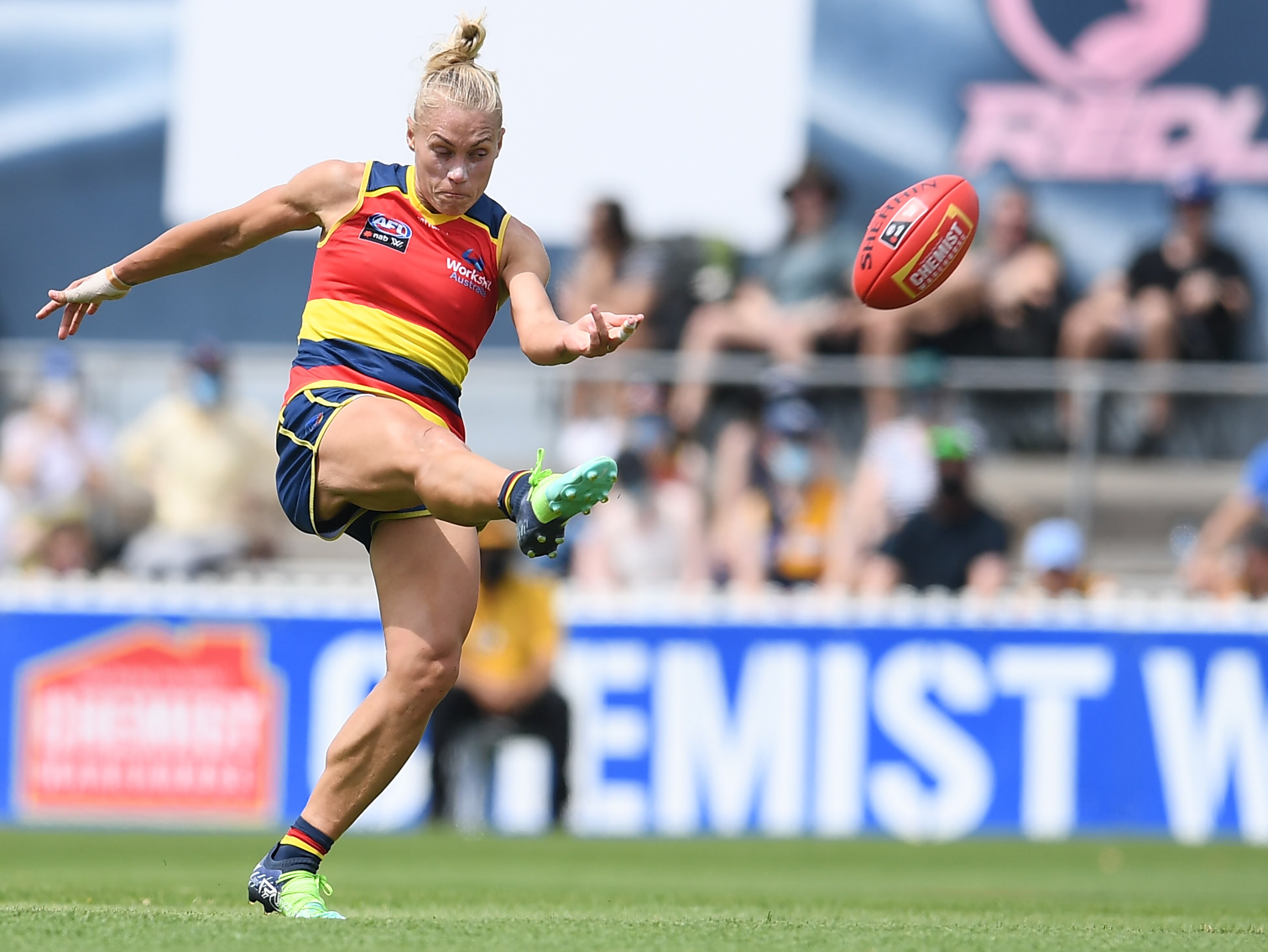 Two on the trot: Crows flex muscles against Roos as premiership quest ...