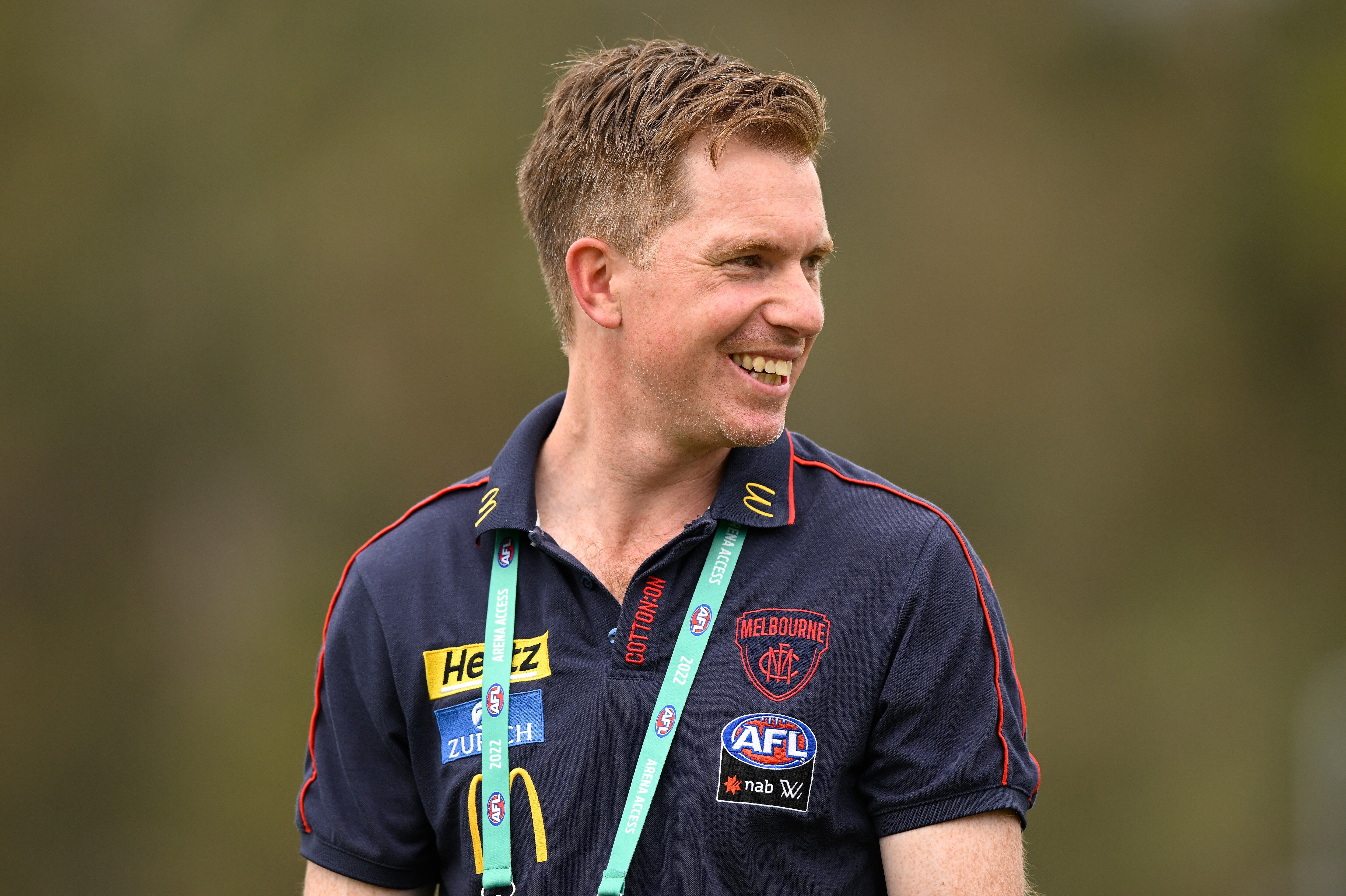 AFL Commission asks premiership coach to weigh in on AFLW comp's future