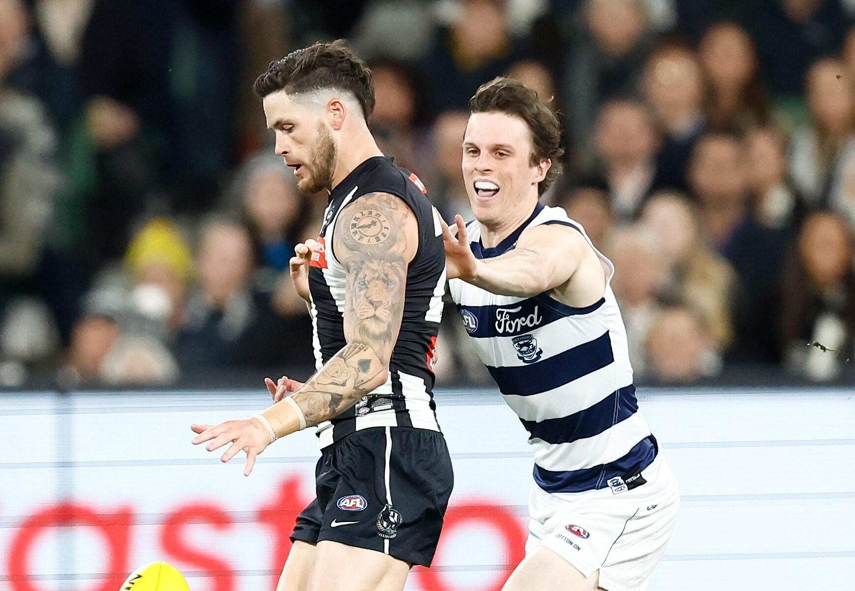 Desperate Cats in finals chase against Pies. LIVE from 7.50pm AEST