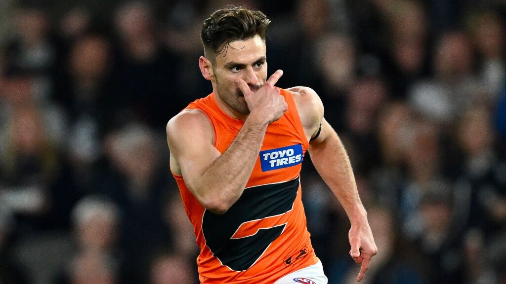 Coniglio salutes in 200th game