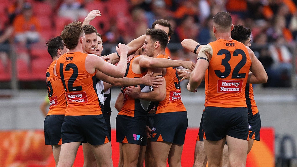 Hogan's half-dozen leads Giants to victory over plucky Roos