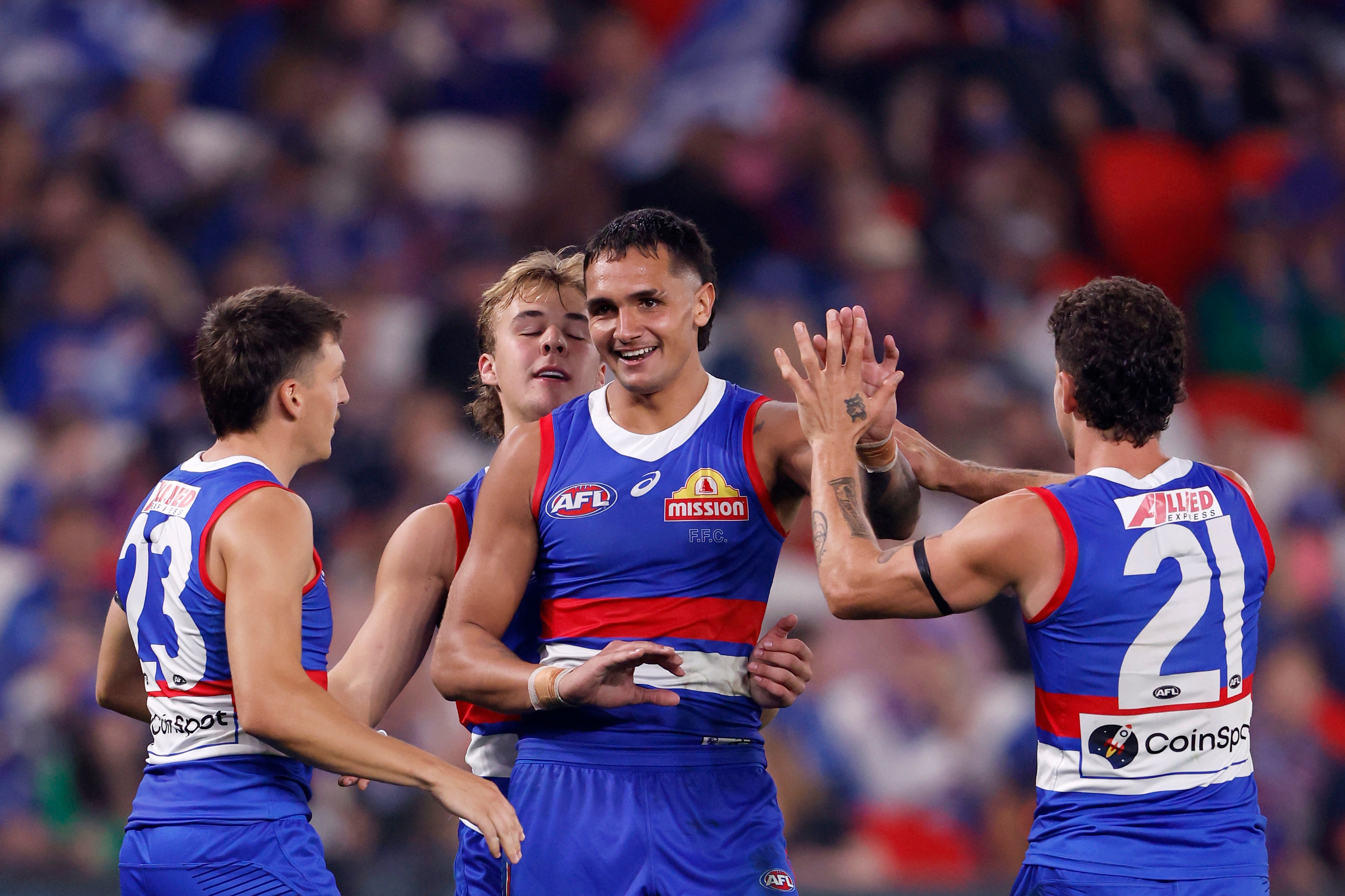 Bulldogs enjoy Easter Sunday feast with demolition of Eagles